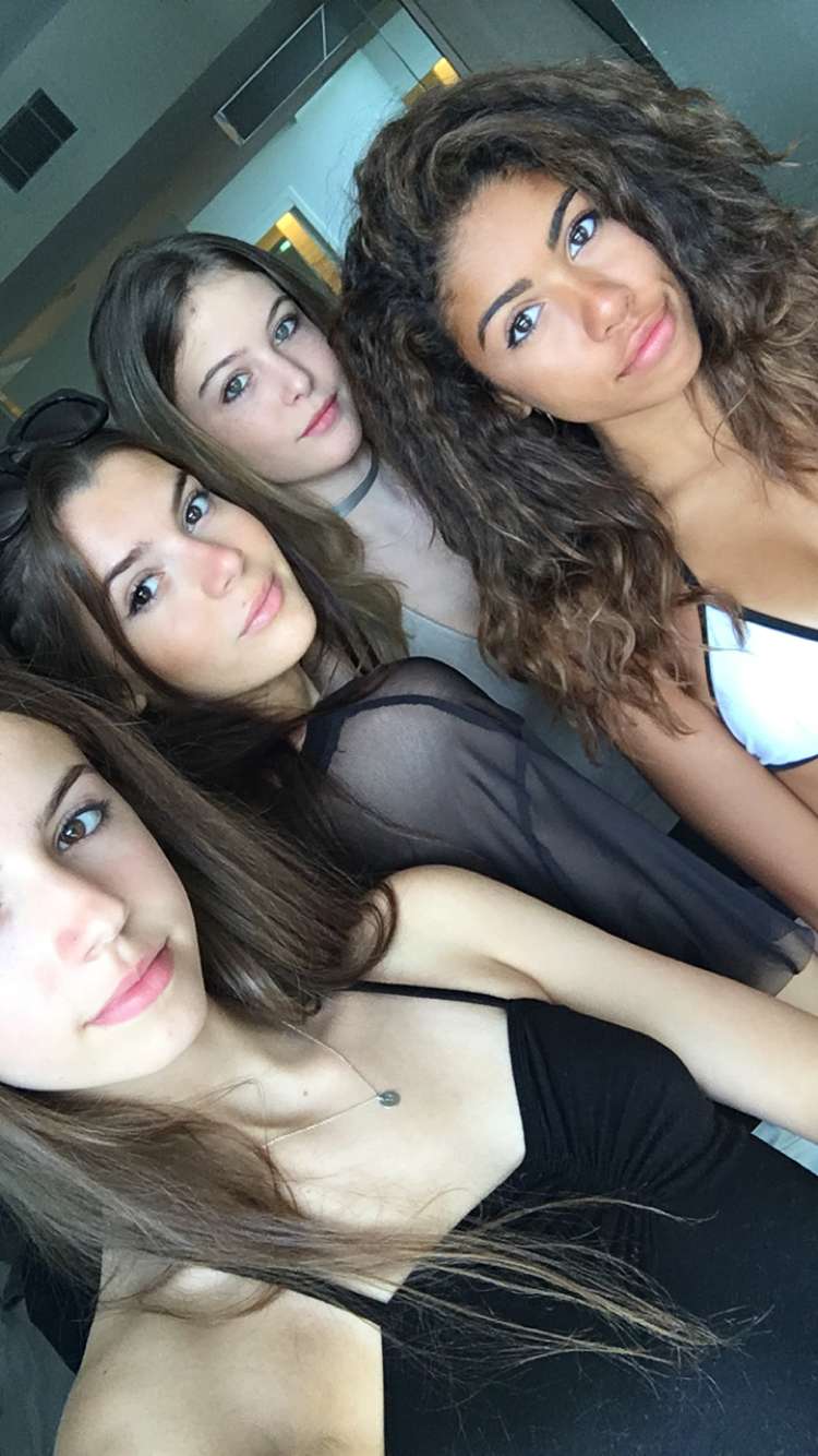 1,2,3,4?? | Scrolller