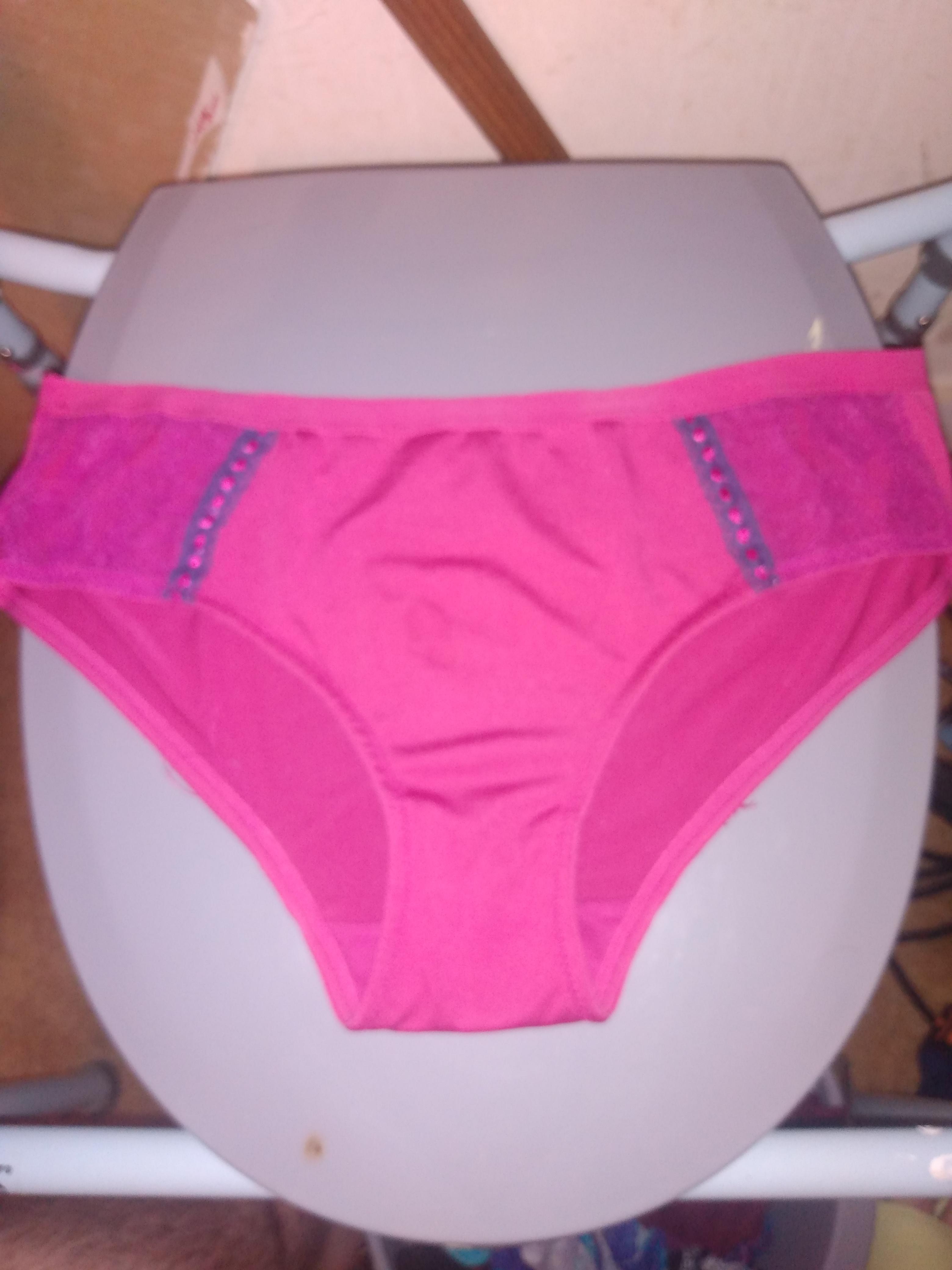 1/32 pairs of worn panties I have taken from my mom's hamper over the last couple years. | Scrolller