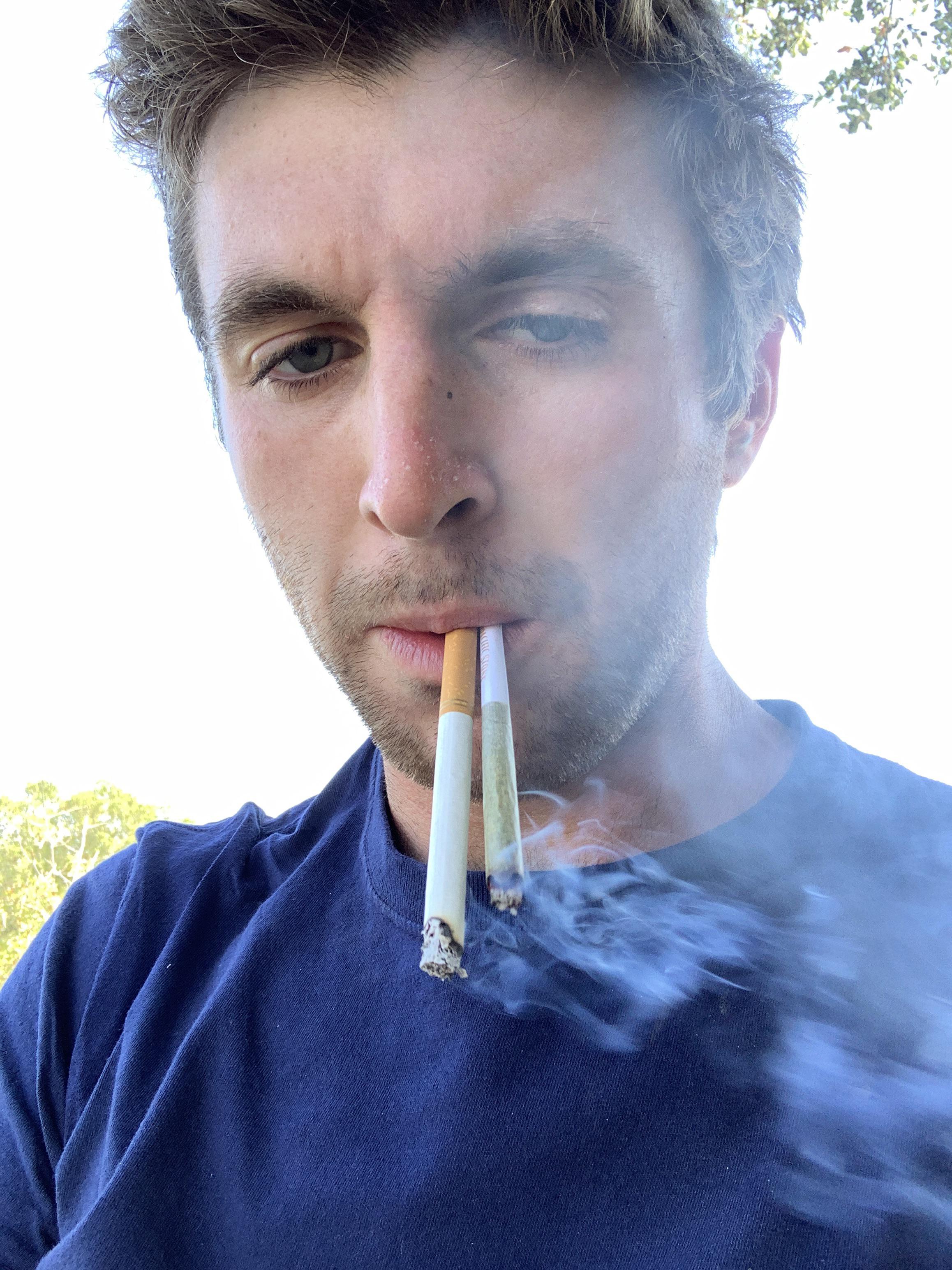 100% retarded alternative to rolling a spliff | Scrolller