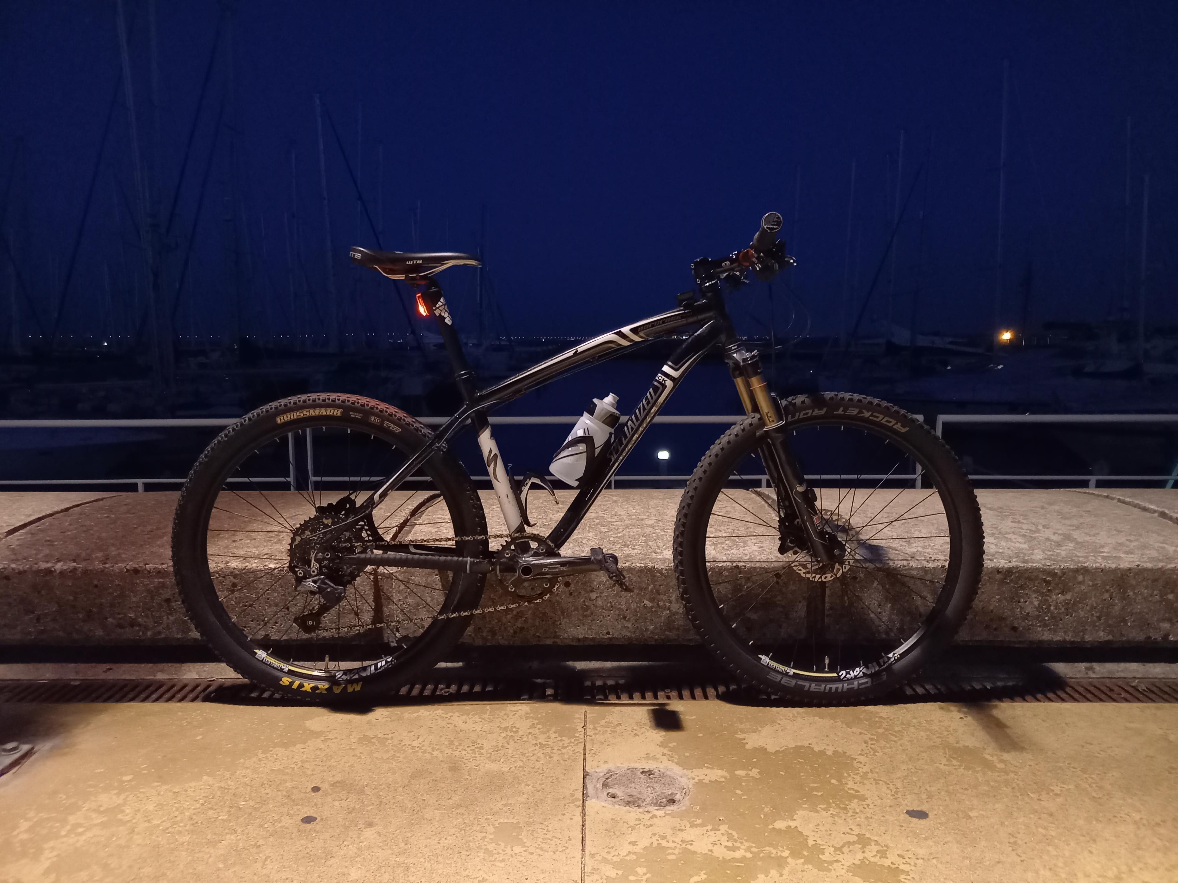 10th anniversary... Only the frame's tho. Do-it-all Hardrock 1x11. | Scrolller