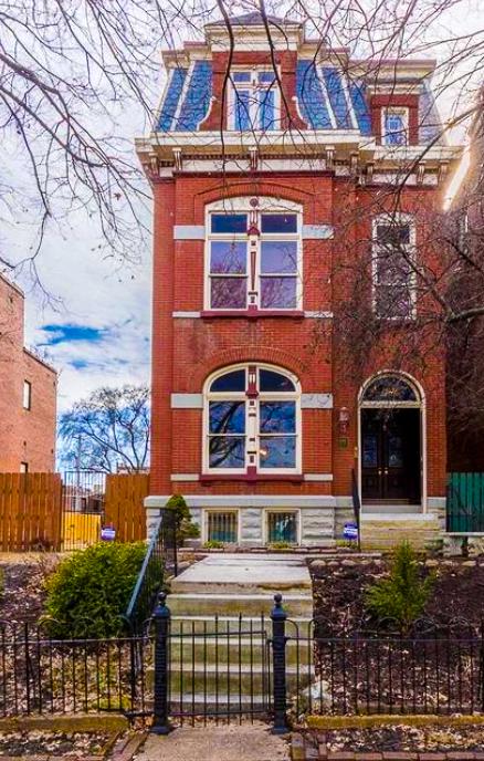 132 Year Old Victorian Era House | Scrolller