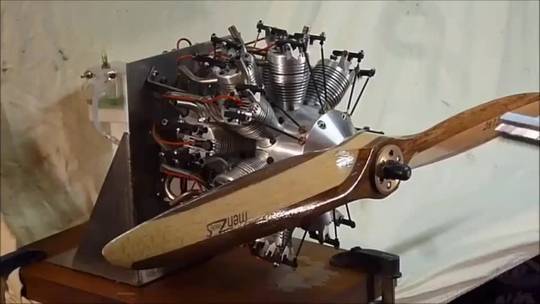 14 cylinder double row radial model aircraft engine [728 x 408] | Scrolller