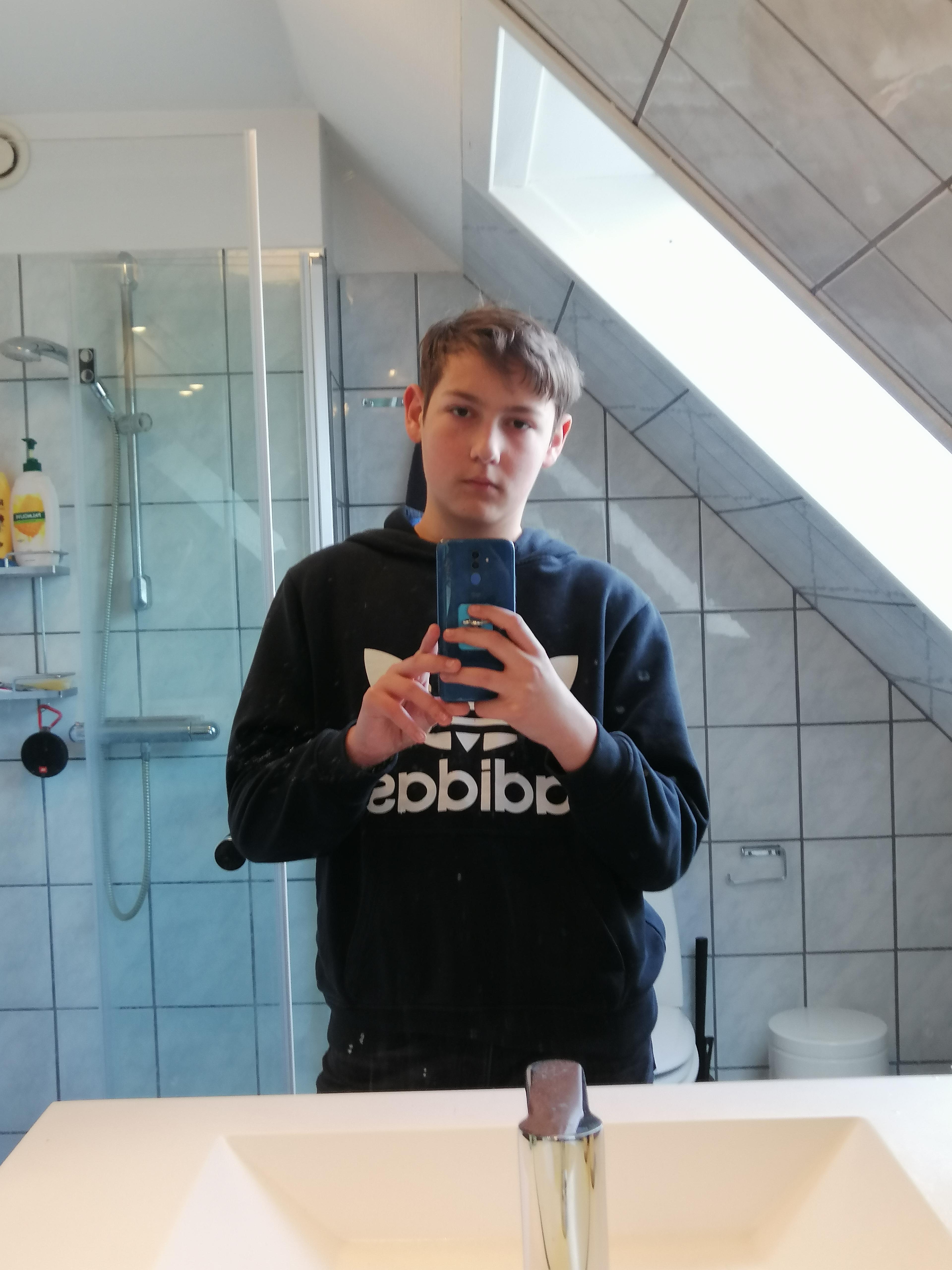 [14 M] fun fact: this is the first selfie I have ever taken. It sucks just as much as I do ...