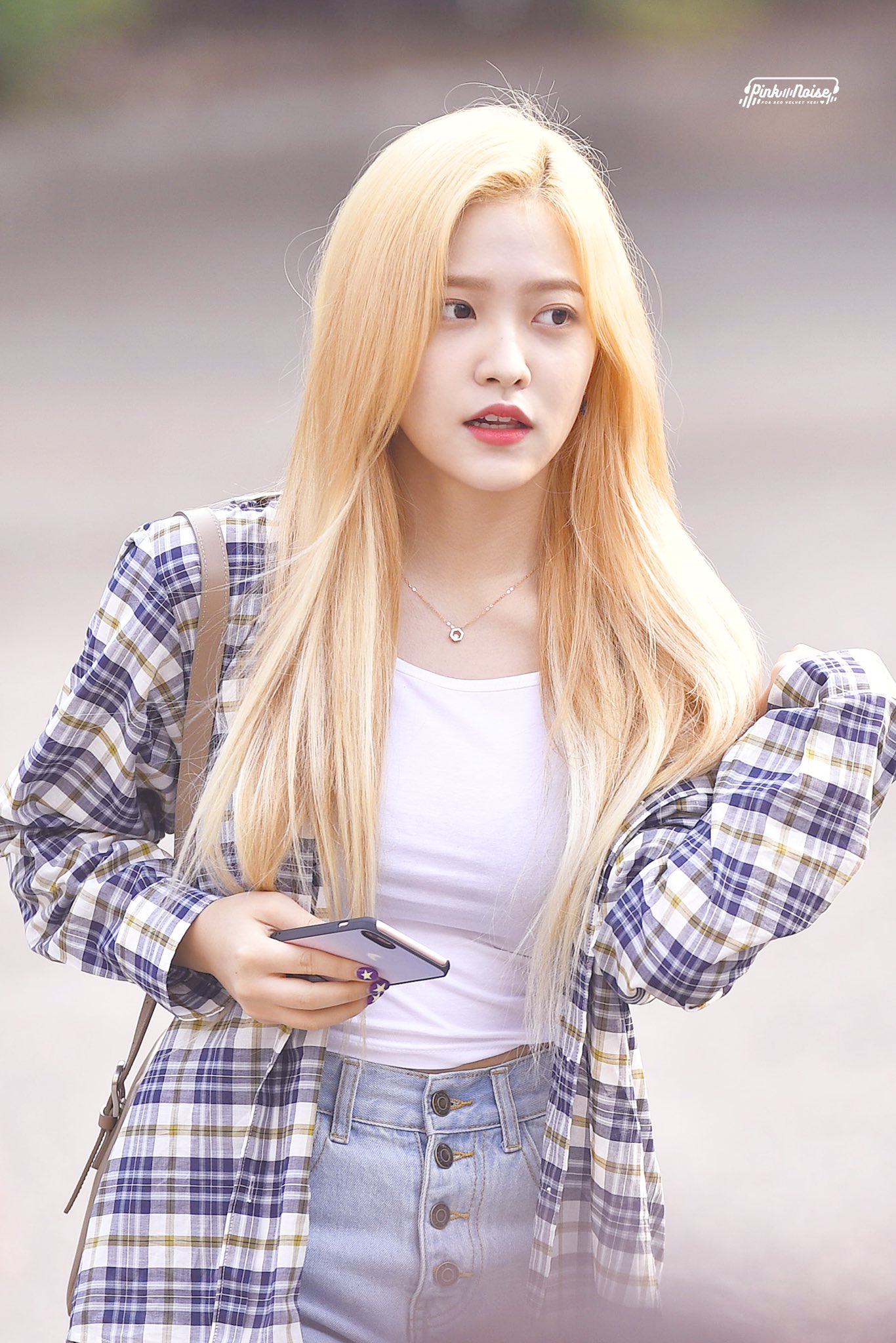 170630 Yeri | Scrolller