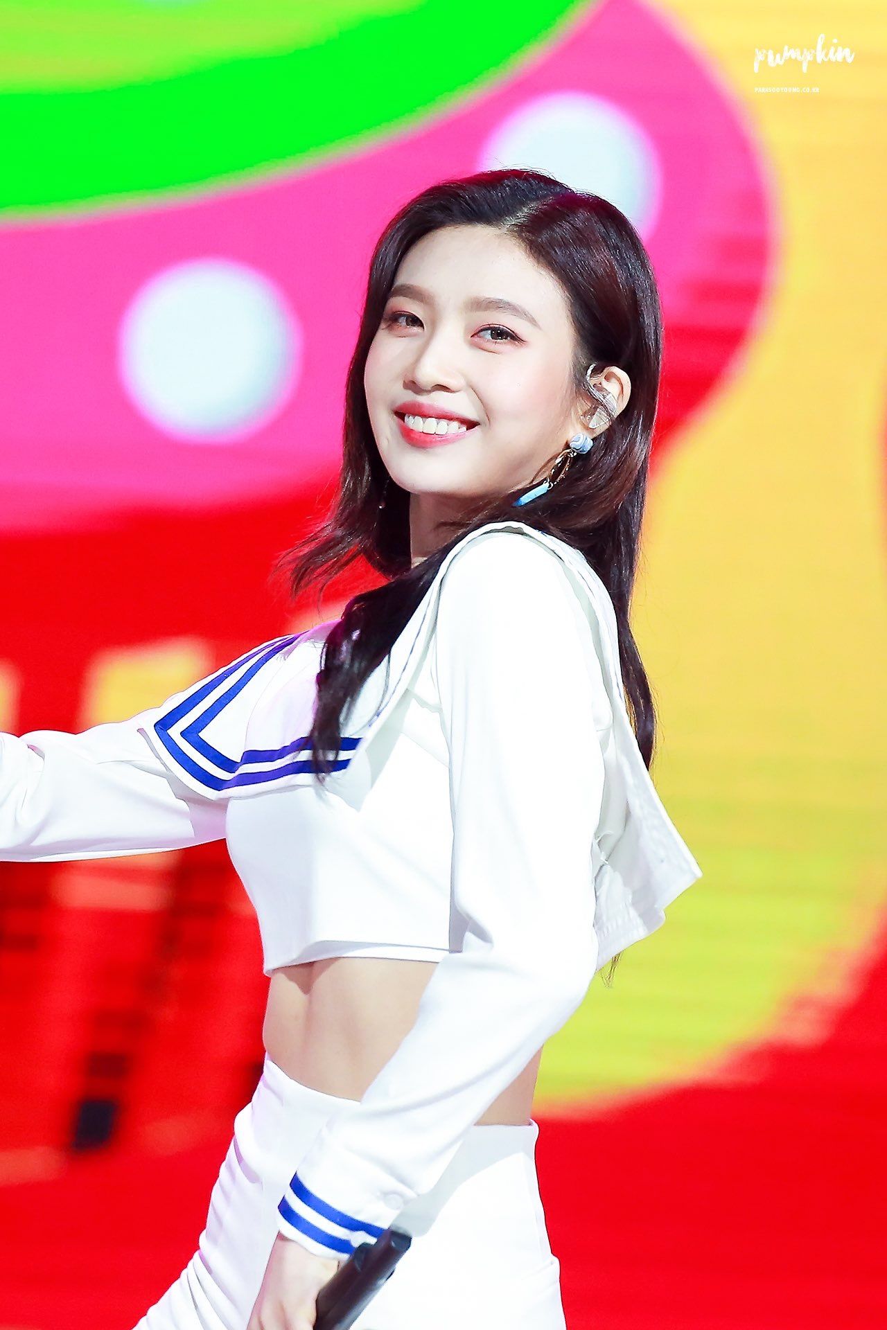 170907 Joy | Scrolller