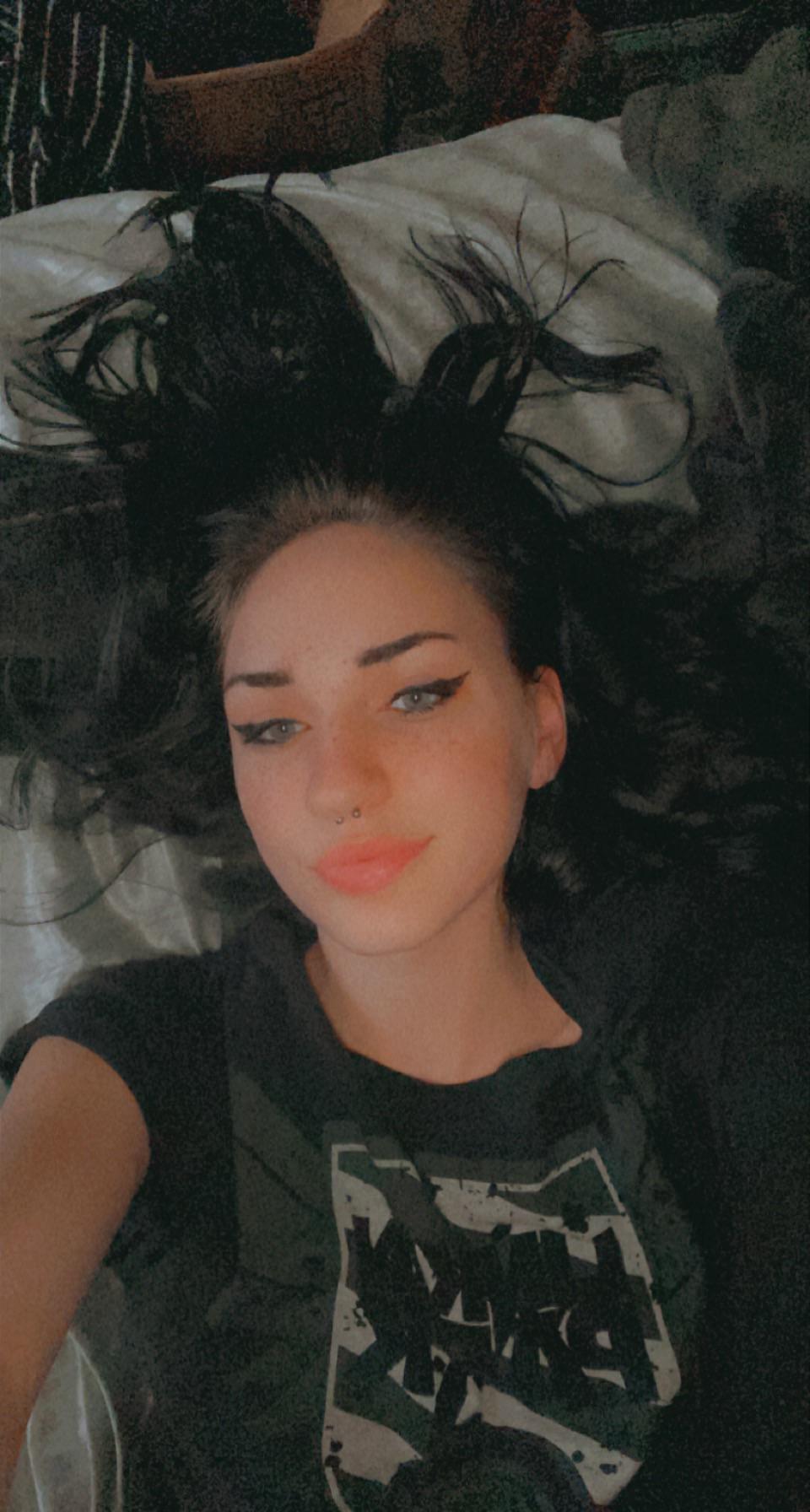 (18) morning y’all 💗💘🤪💞 | Scrolller