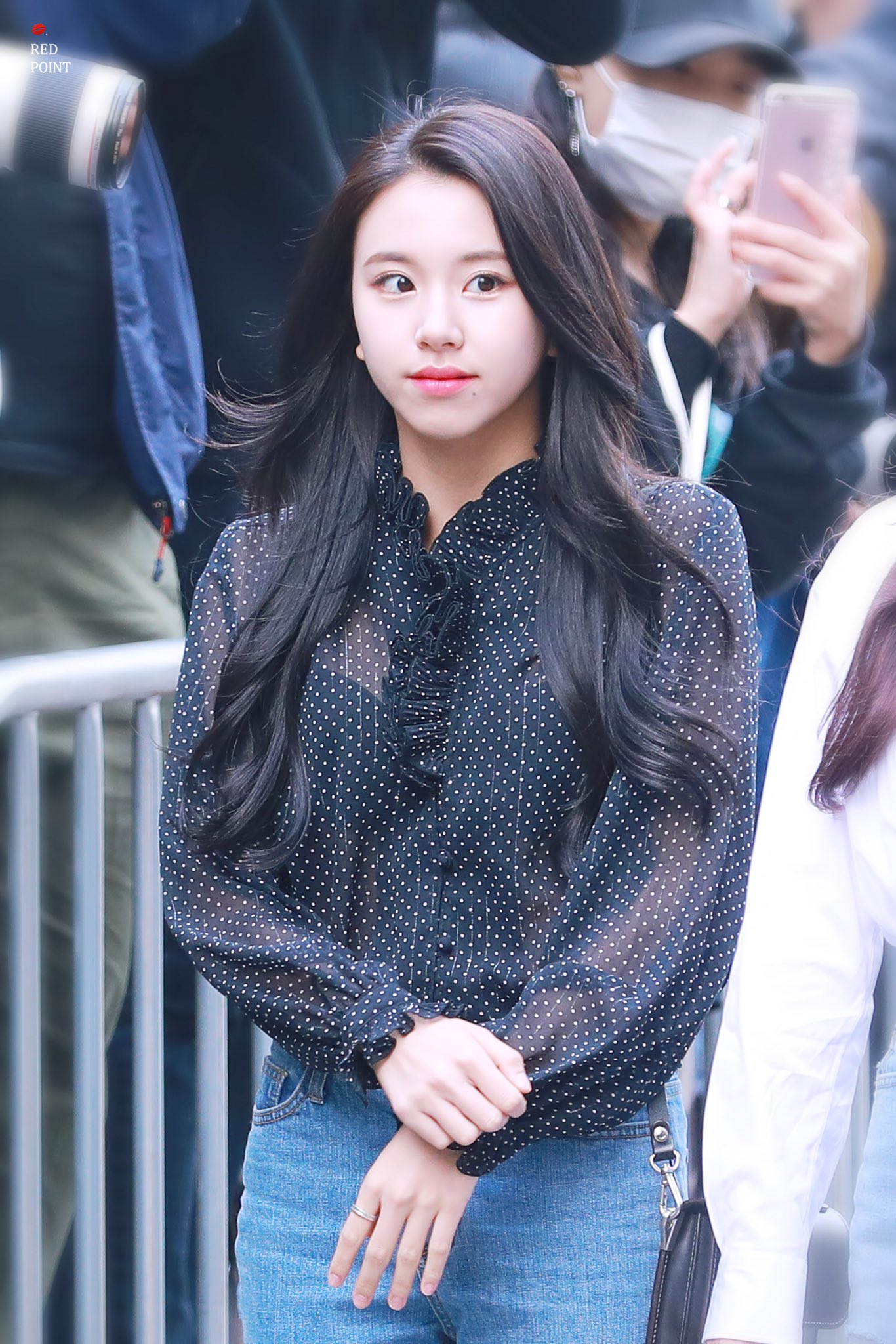 180427 Chaeyoung | Scrolller