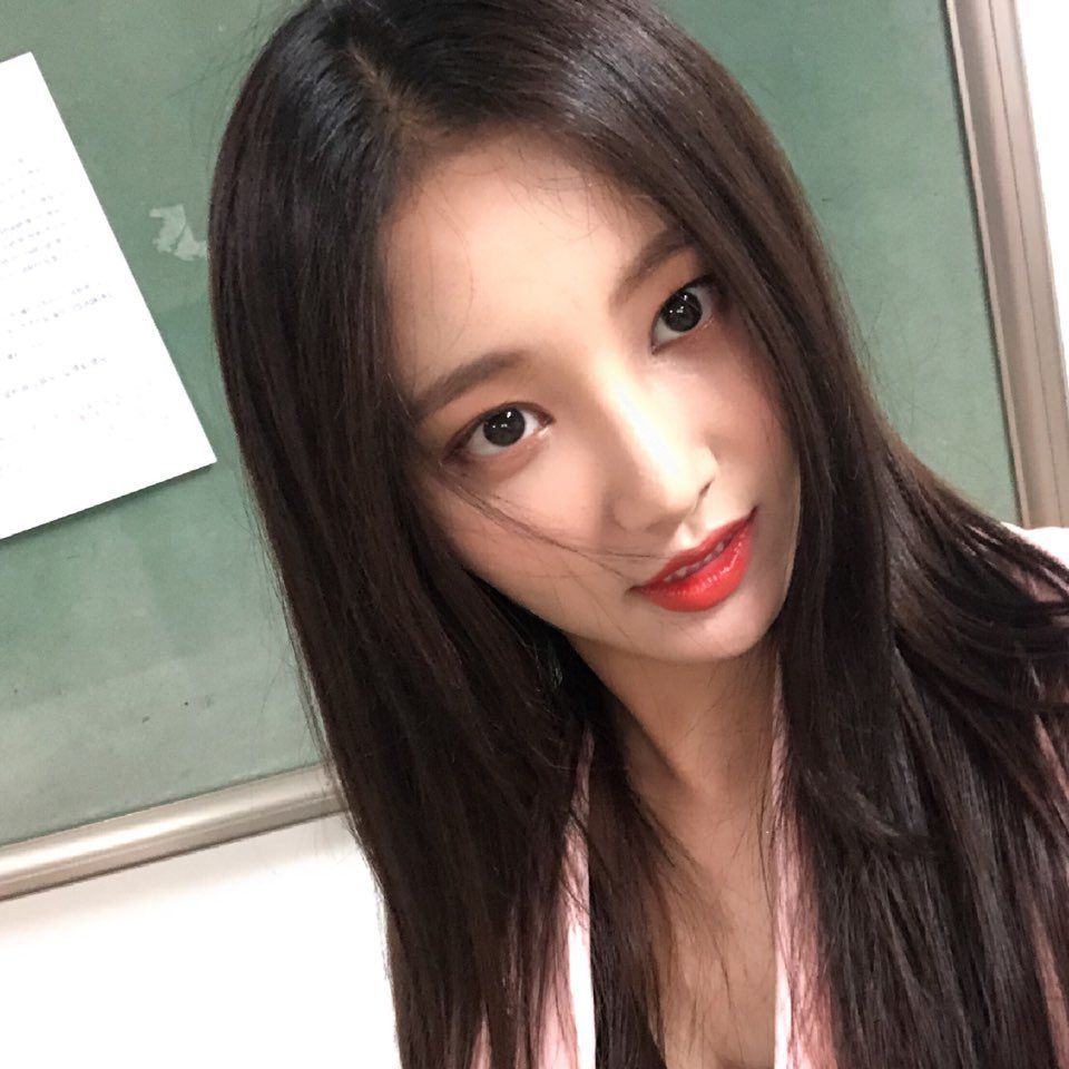 180512 Momoland Japan Twitter Update | Scrolller