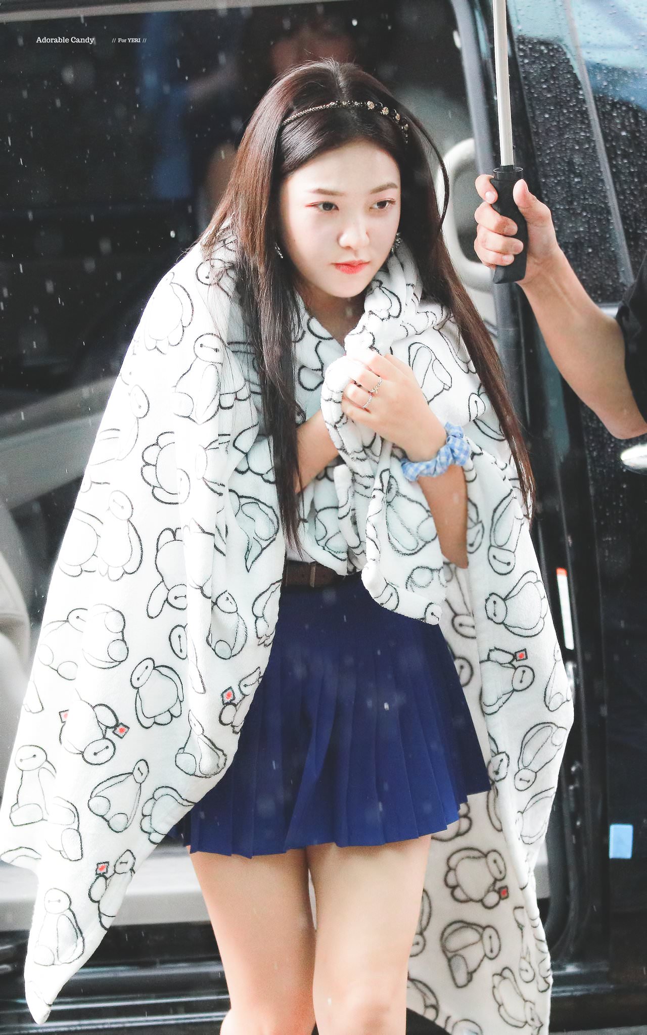 180903 Yeri | Scrolller