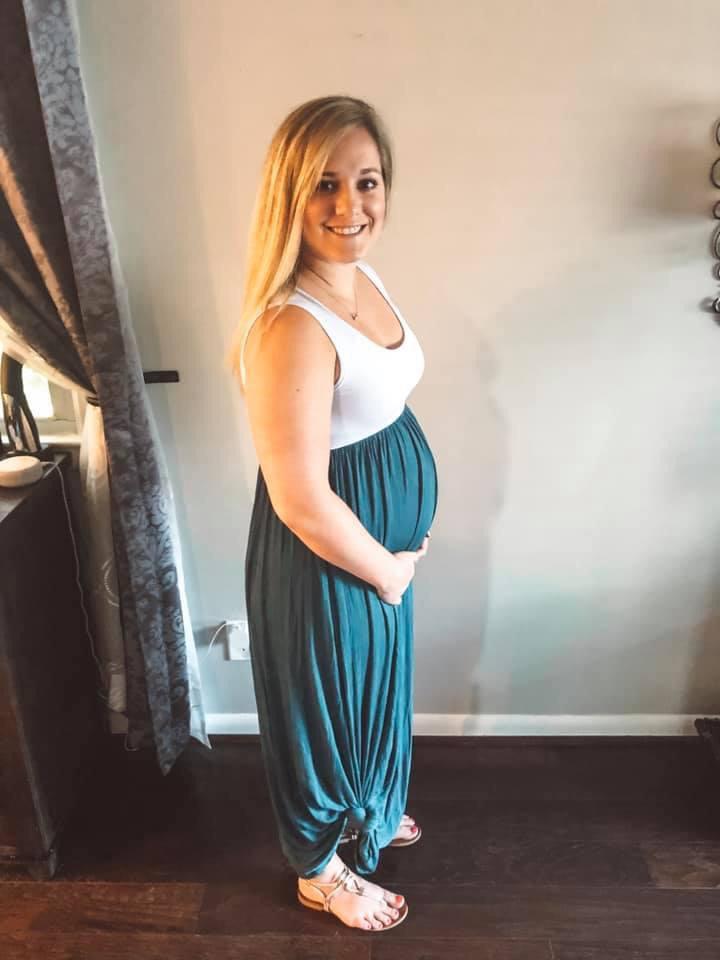 19 Weeks | Scrolller