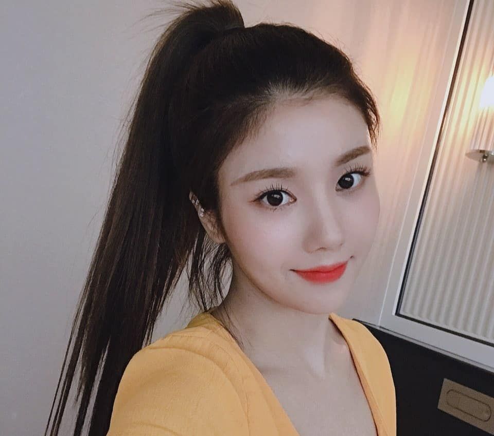 190620 Instagram - Ponytail Eunbi! ️ | Scrolller