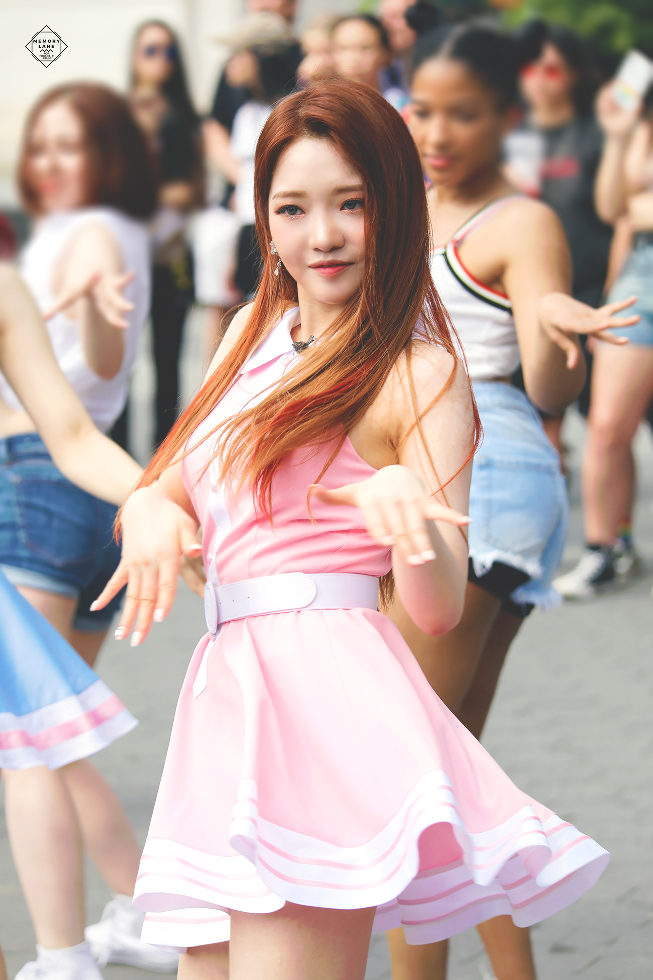 190708 Jisun | Scrolller