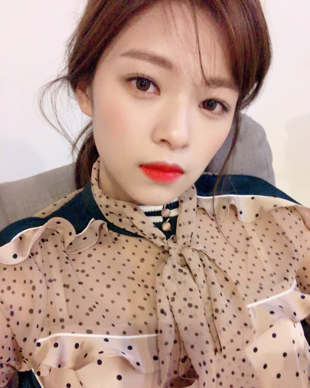 190719 - Beautiful Jeongyeon Selca | Scrolller