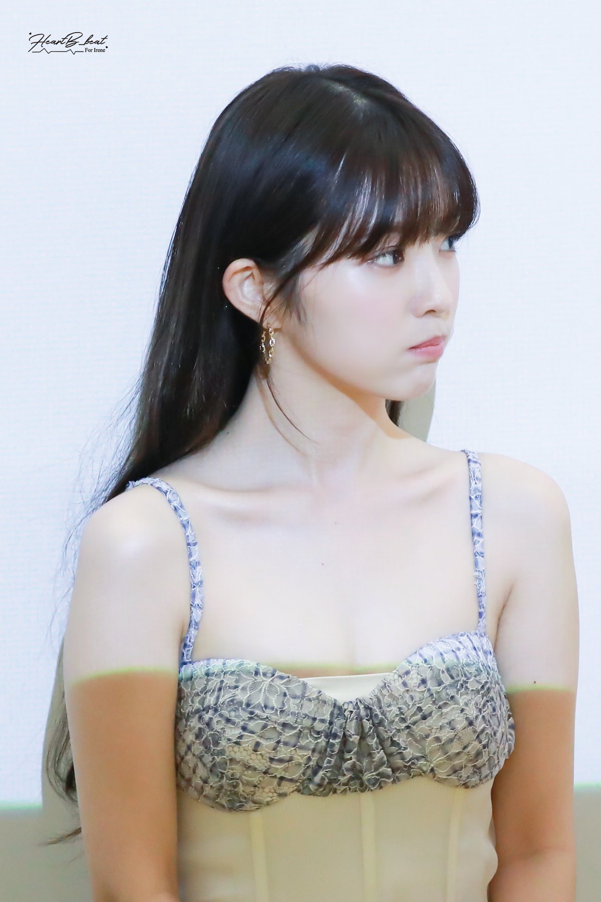 191001 Irene | Scrolller