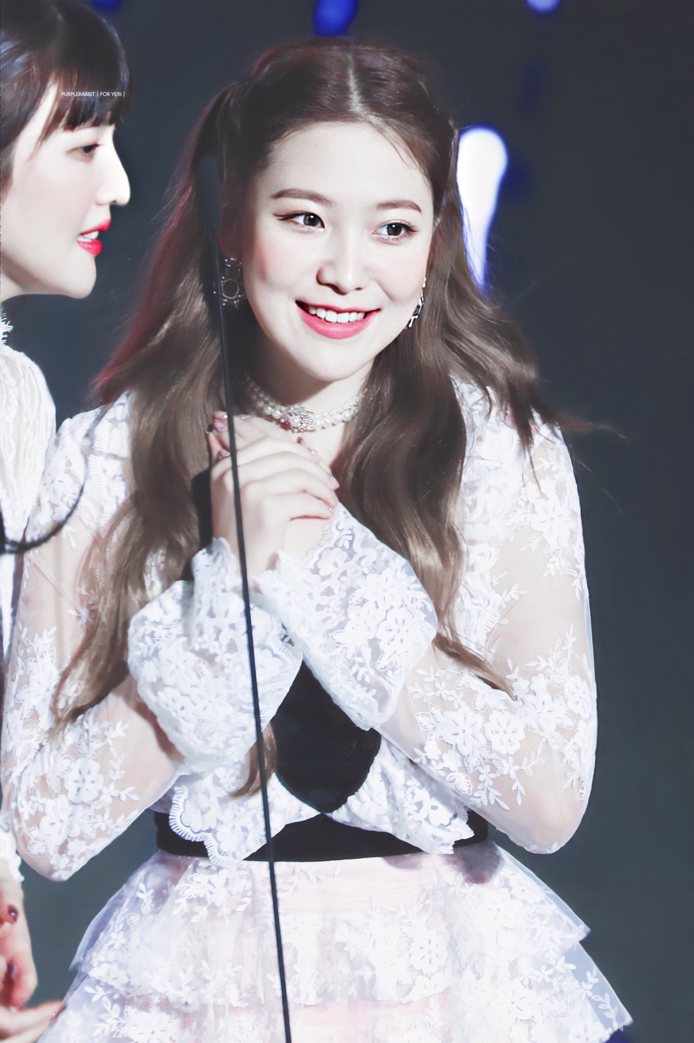 191126 Yeri | Scrolller
