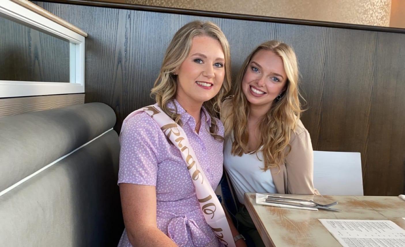 [2] Cute smiles | Scrolller