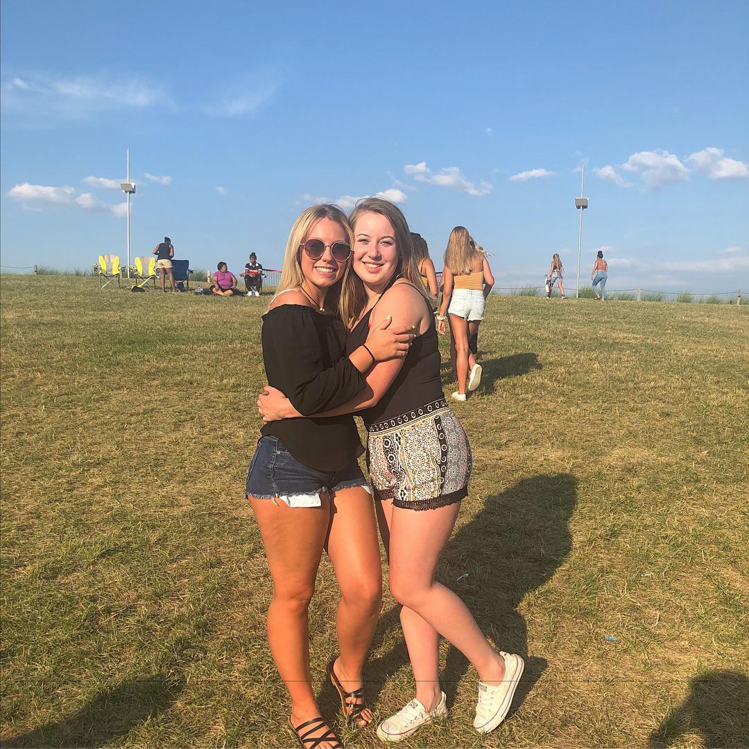 [2] cuties | Scrolller