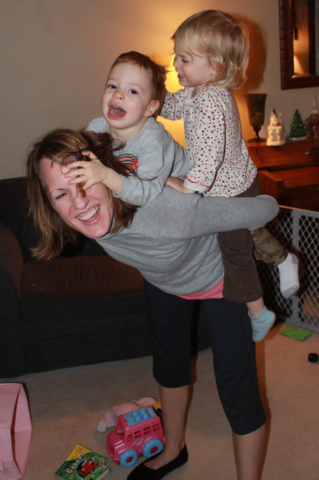 2 humans in beta | Scrolller