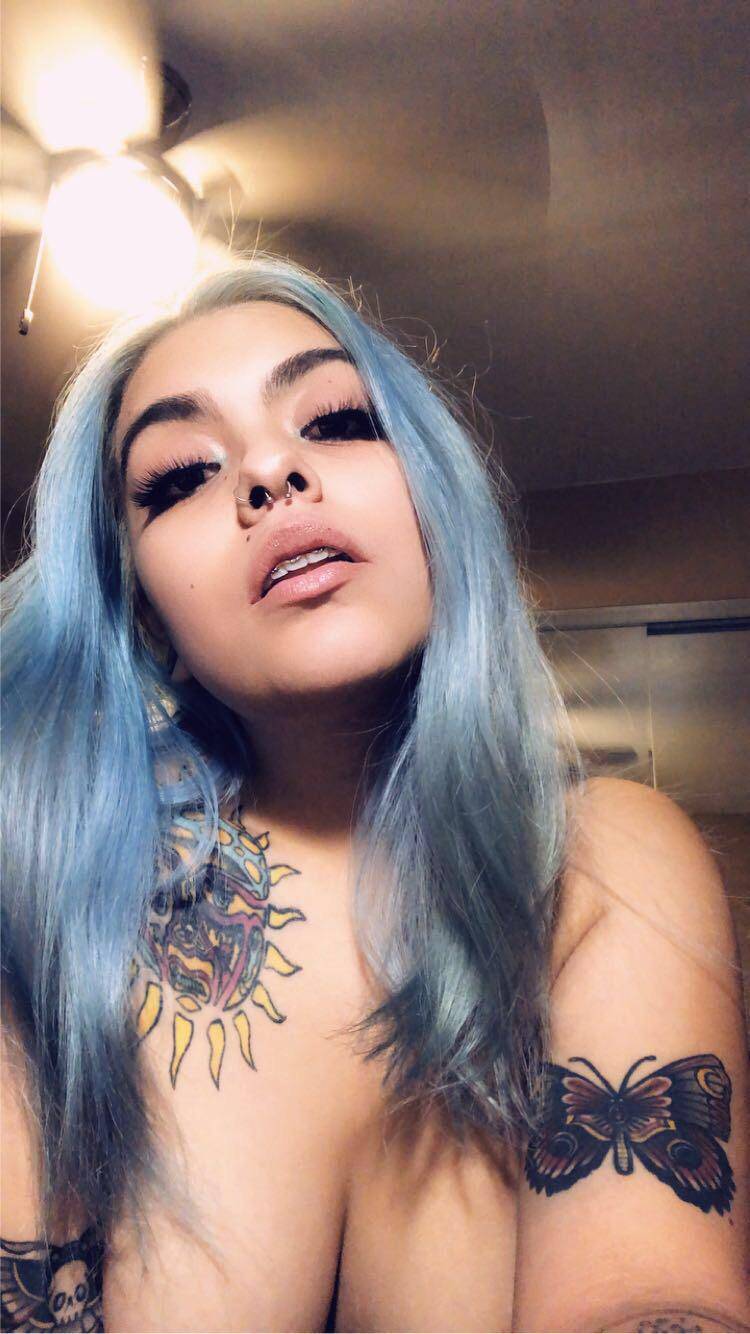 wavy 🌊 | Scrolller