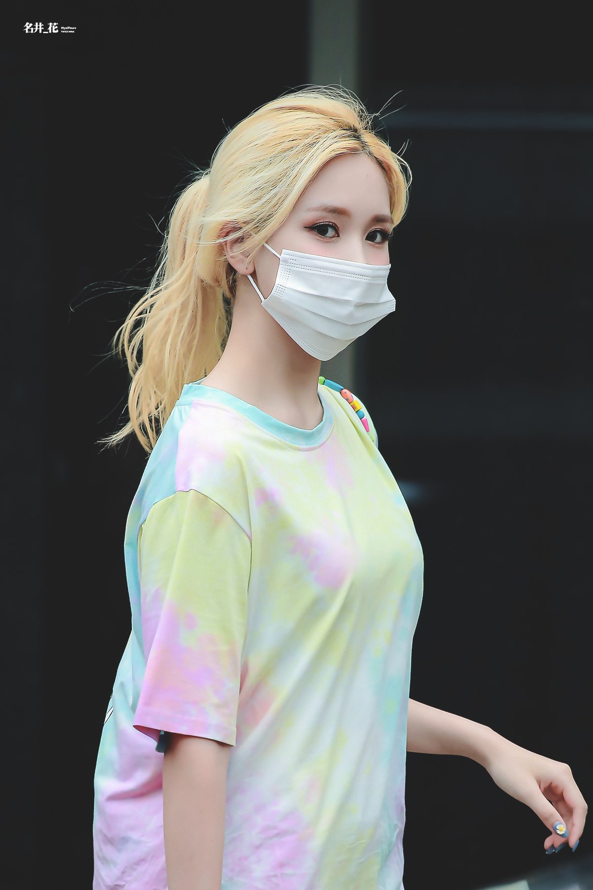 200809 - Pretty Mina | Scrolller