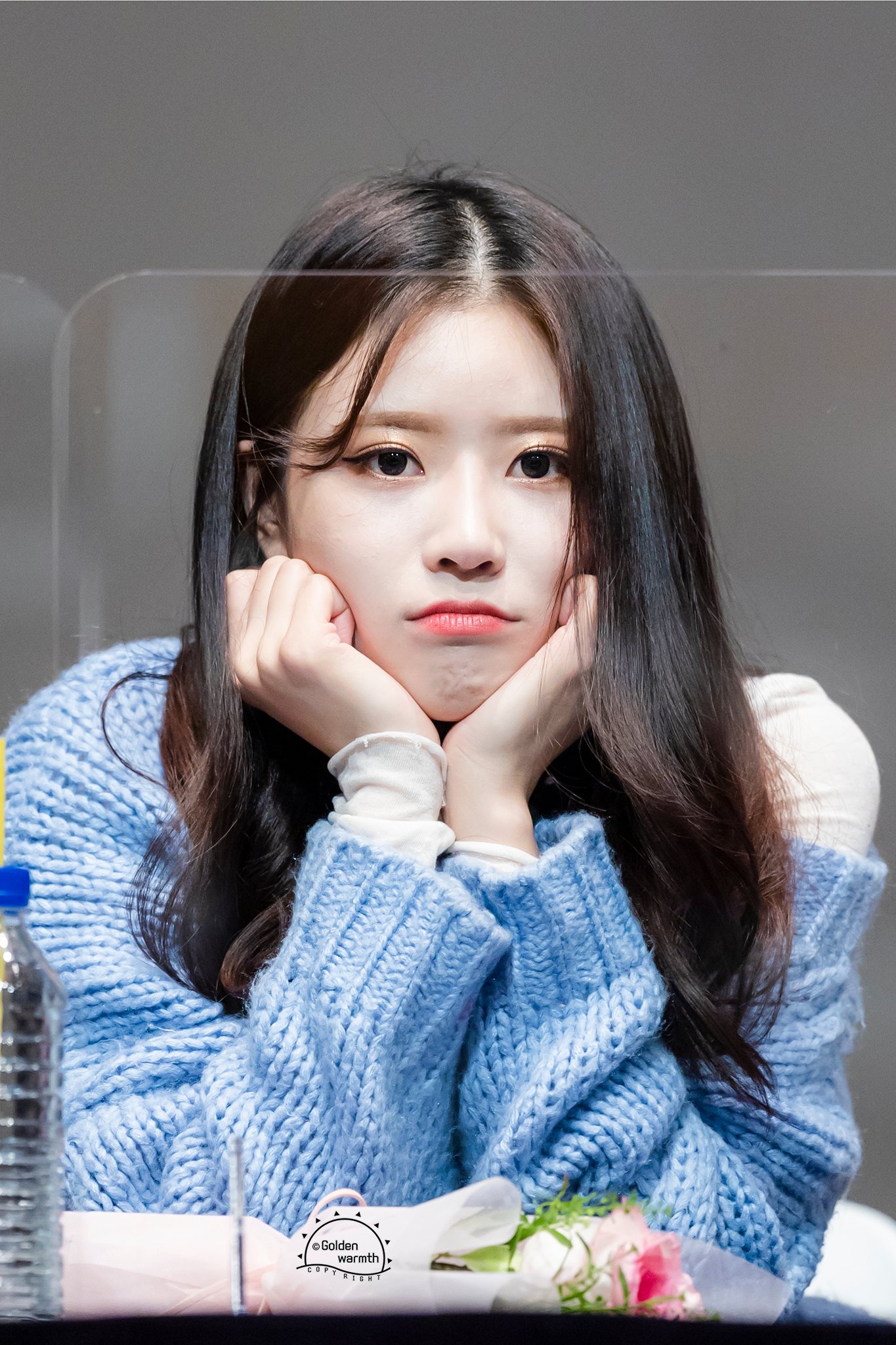 201101 Mijoo stare | Scrolller