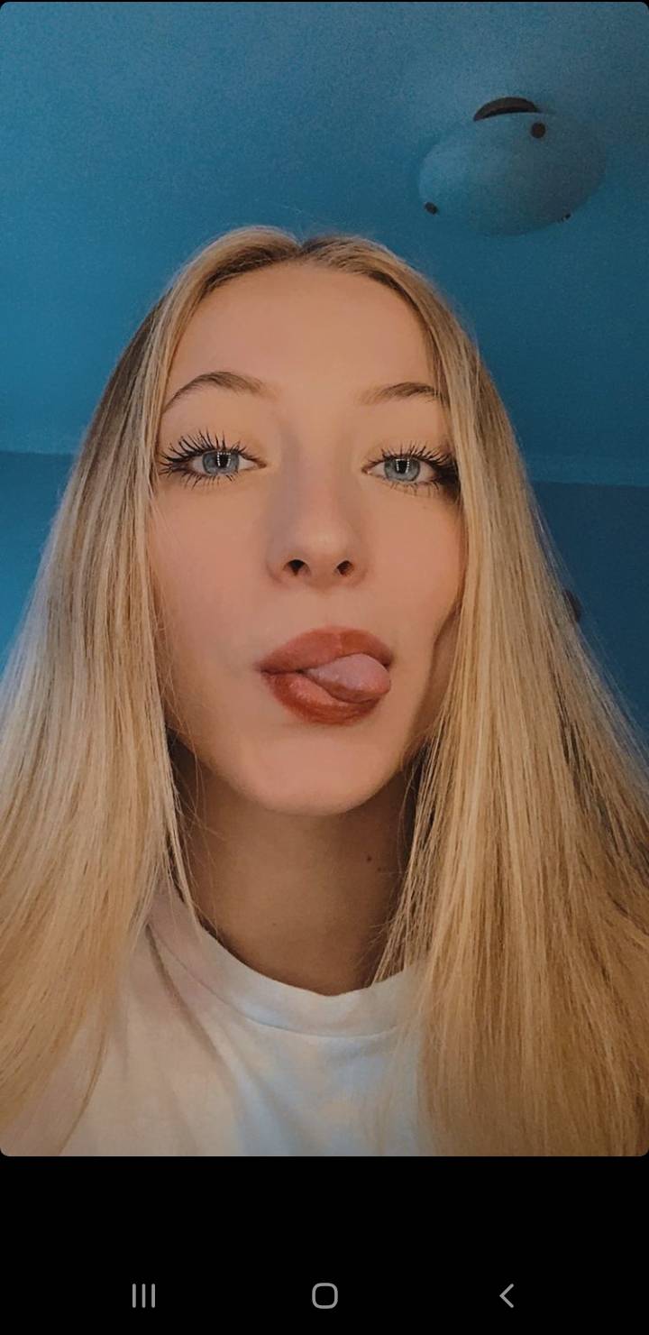 2021 first pic? | Scrolller