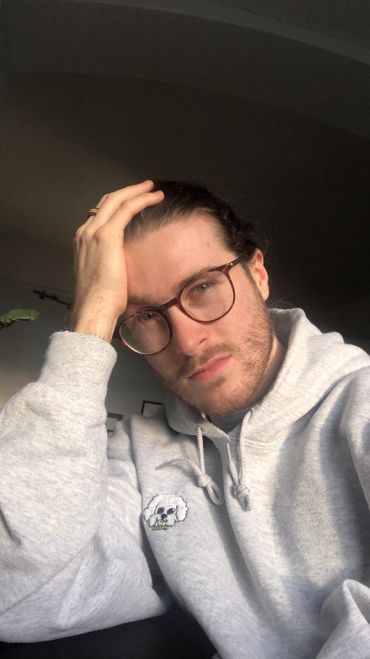 21 year old Londoner, Ami? | Scrolller