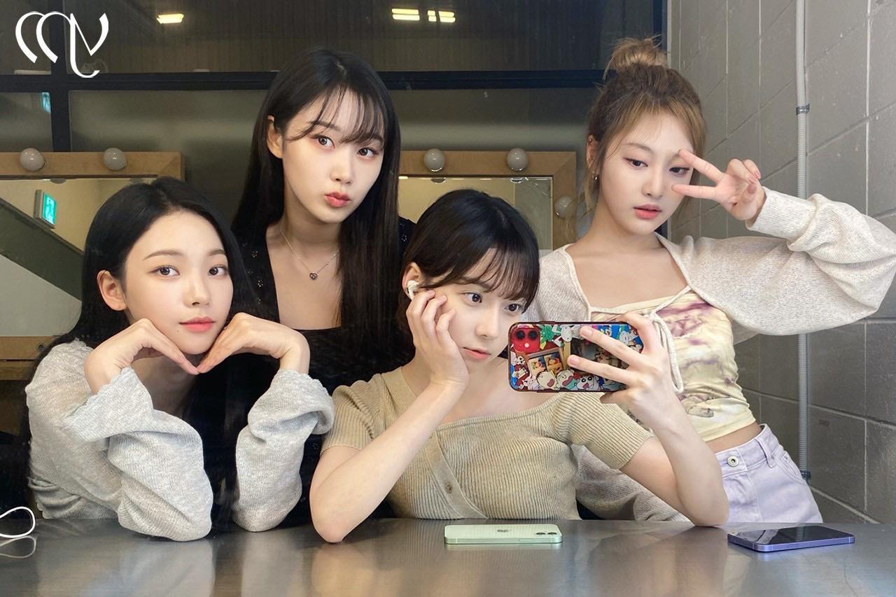 210802 aespa Vlive update | Scrolller