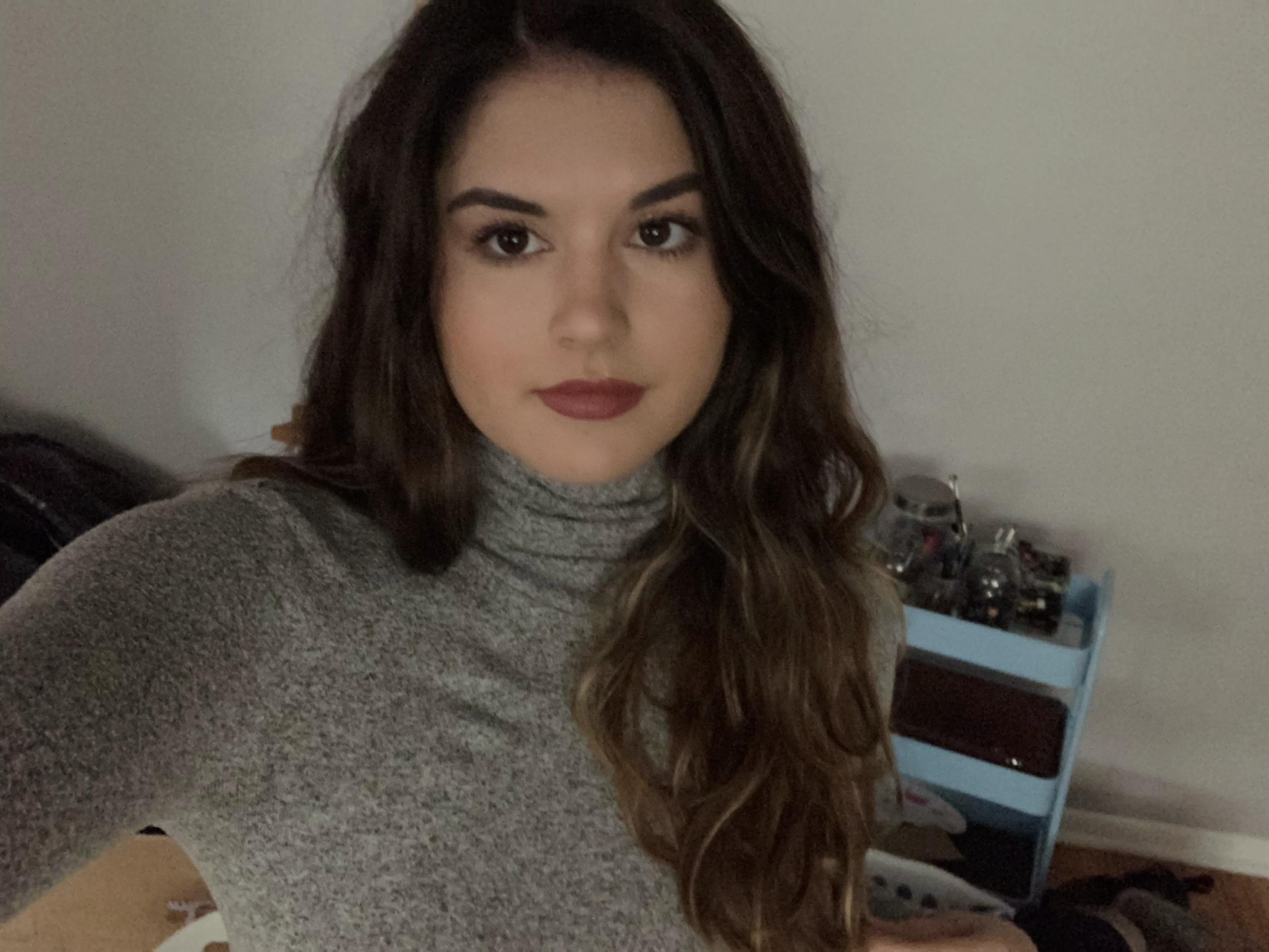 [23F] turtle neck season | Scrolller