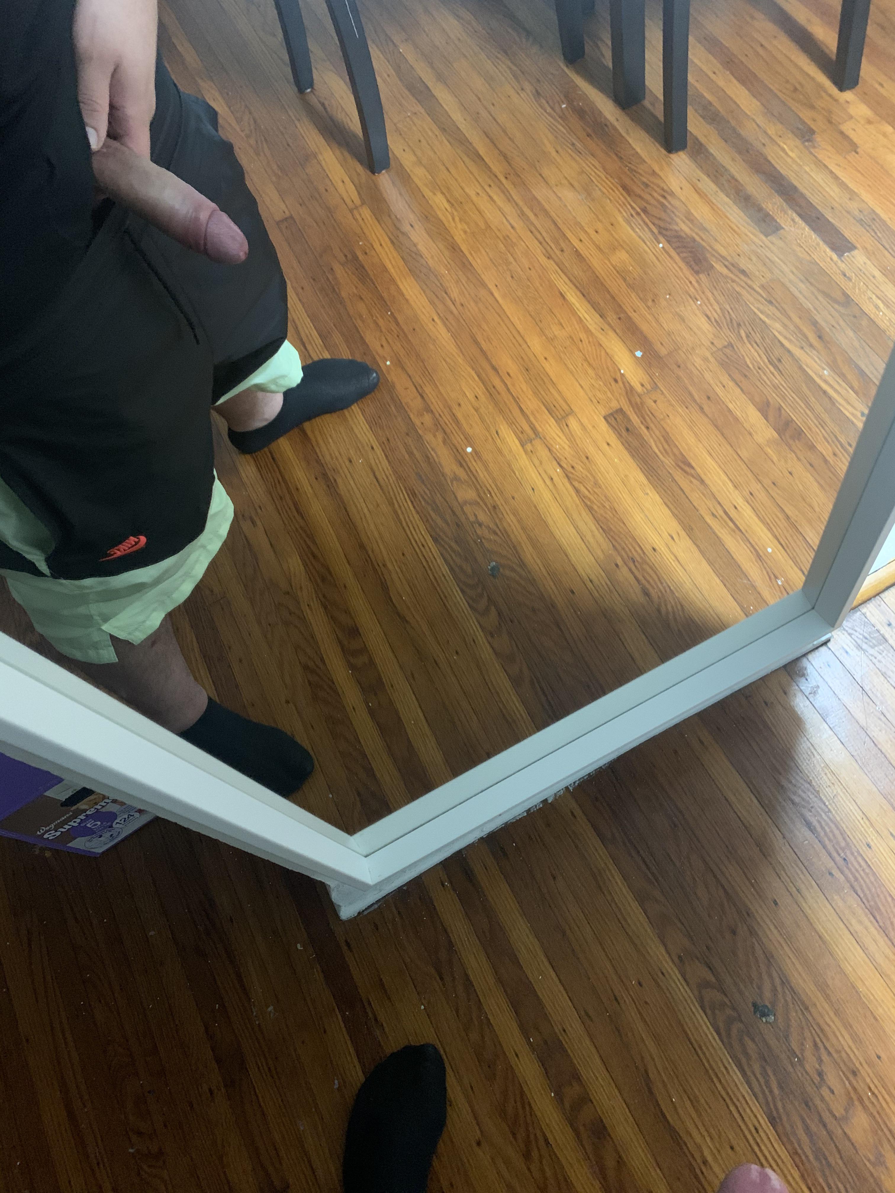 25 M 4 F northeast | Scrolller