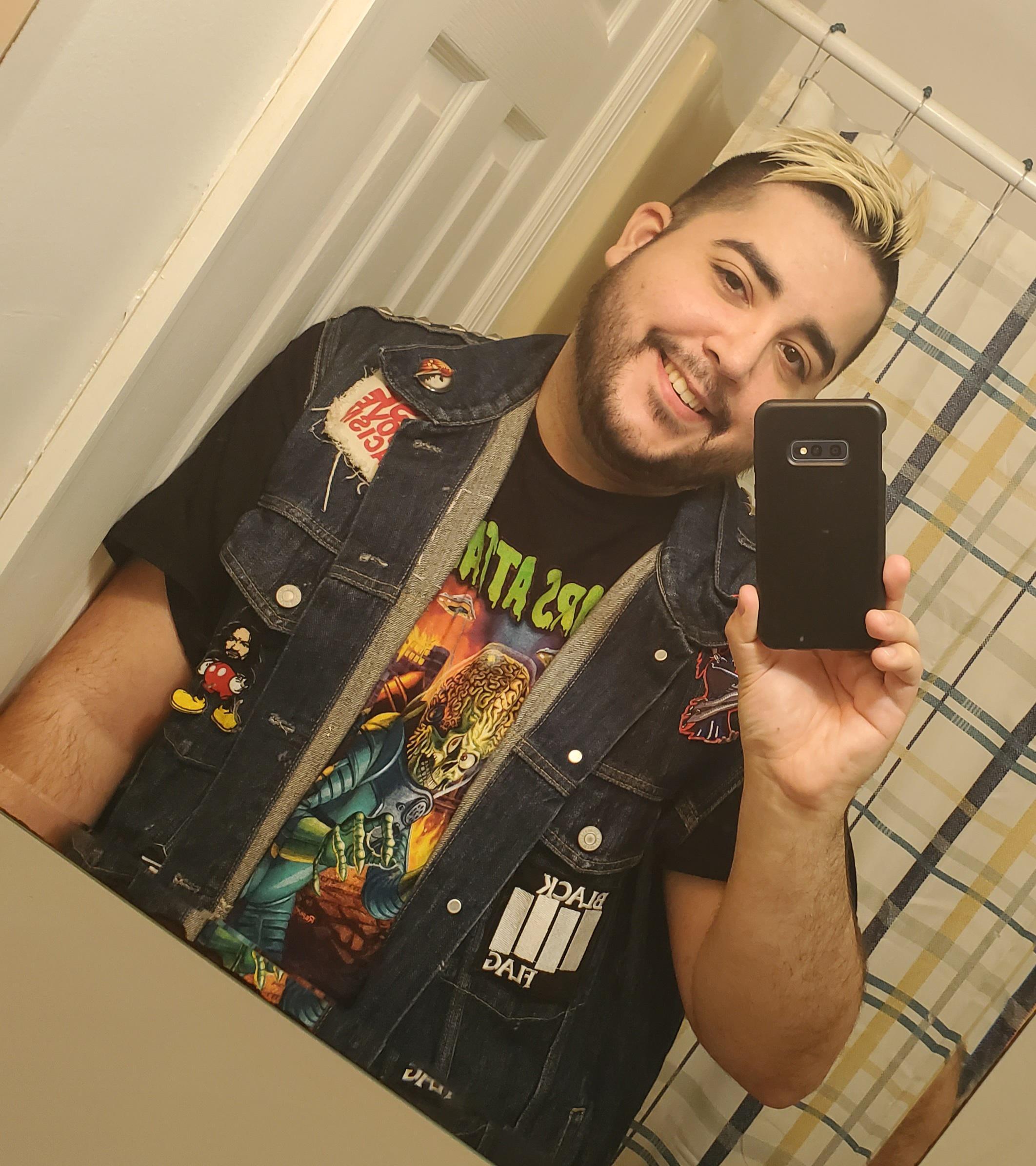 27, been too long since I got to wear my vest! | Scrolller