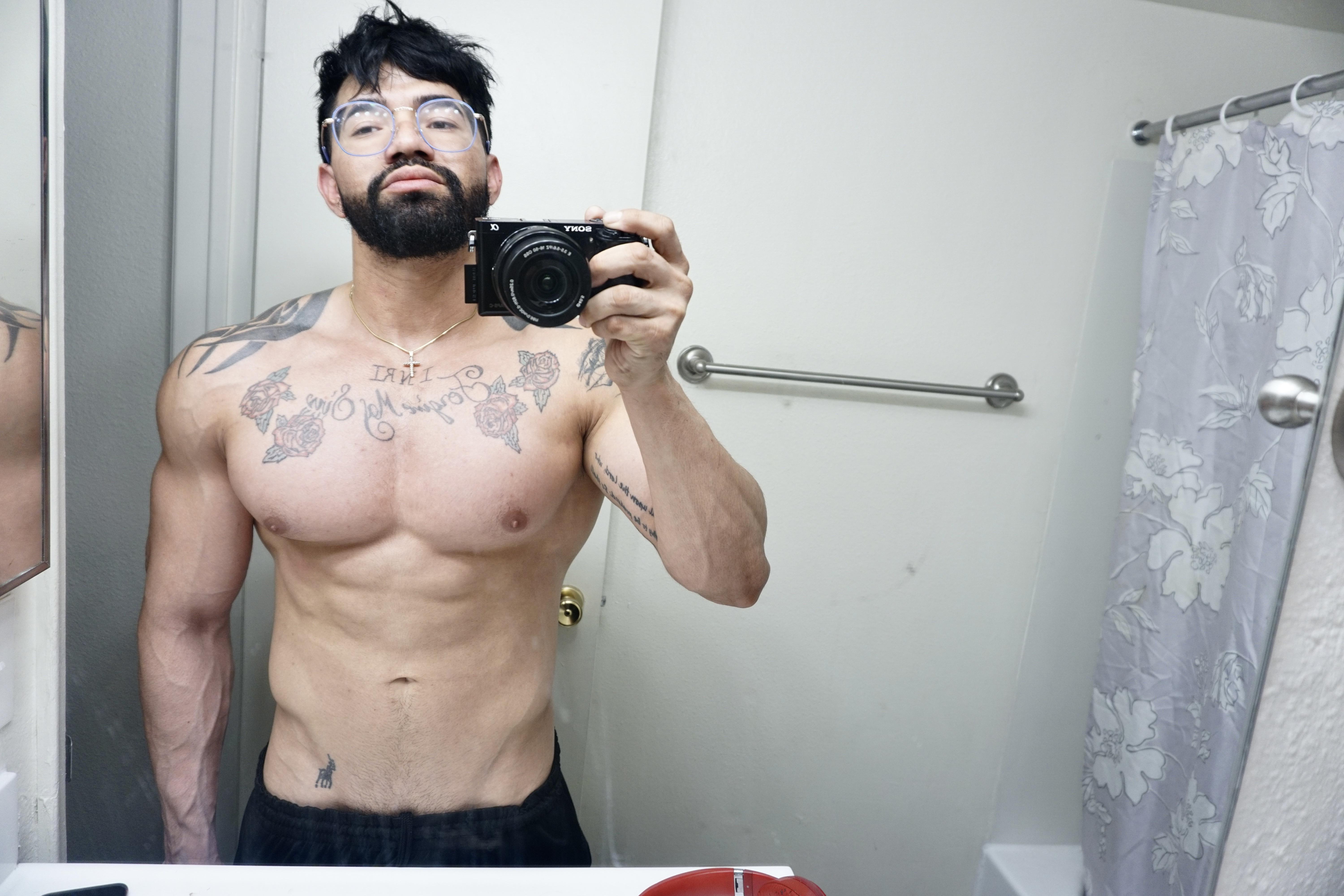 (27) master here | Scrolller