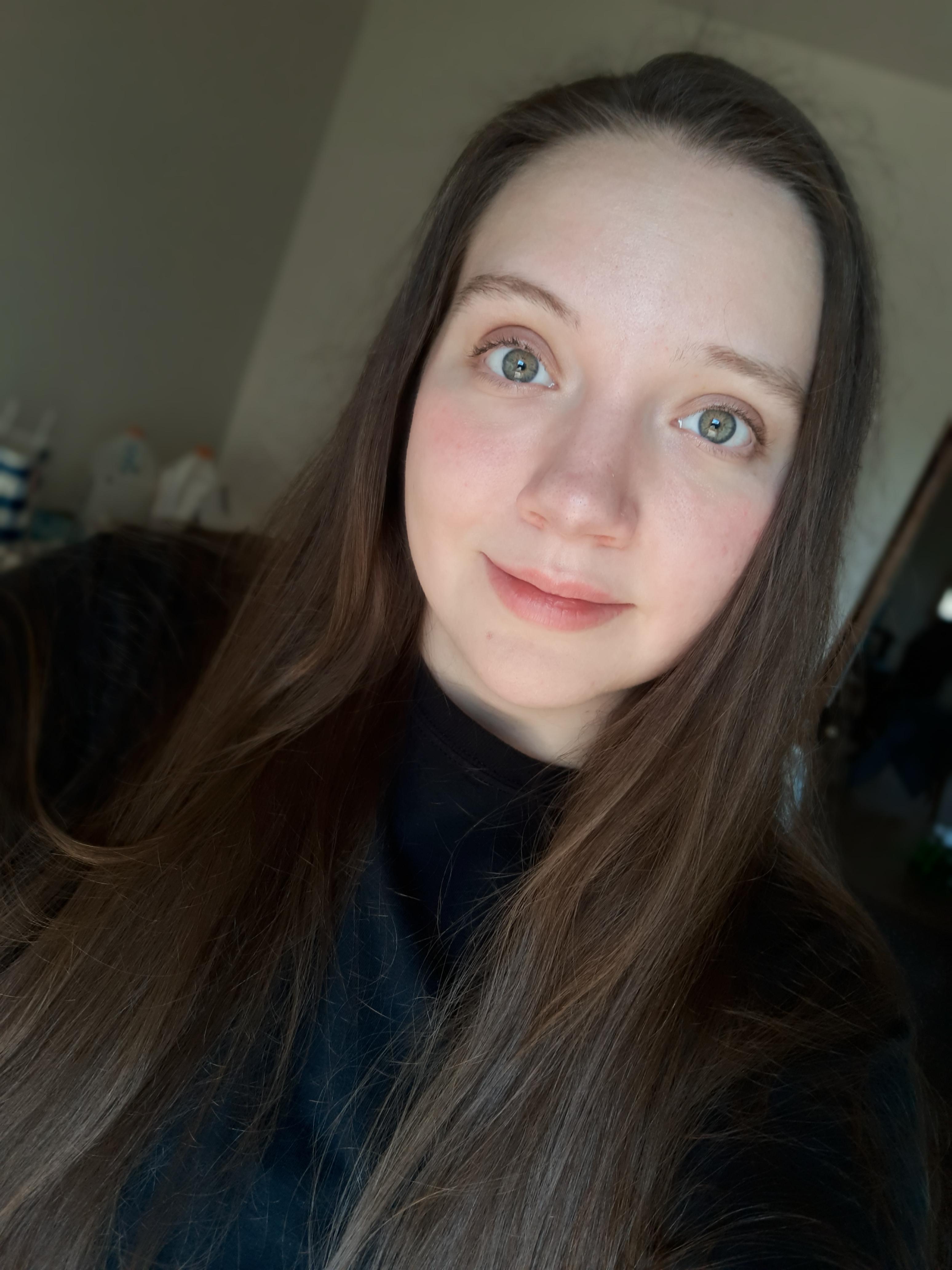 [28F] Long hair, all natural. 🥰 | Scrolller