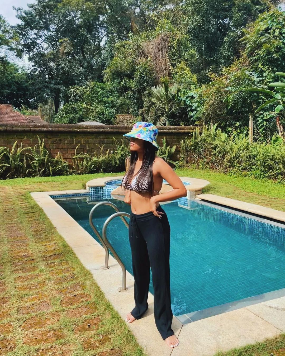 29 [F4M/F] San Francisco - Be attractive, hung and willing to explore | Scrolller