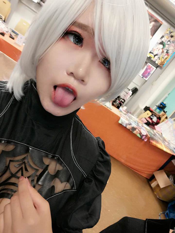 2B Ahegao | Scrolller