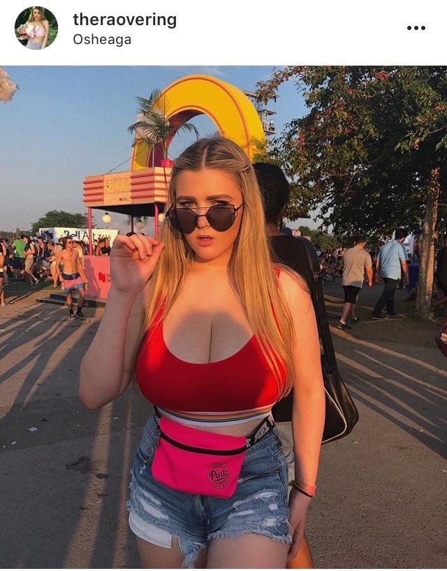 2busty2hide | Scrolller