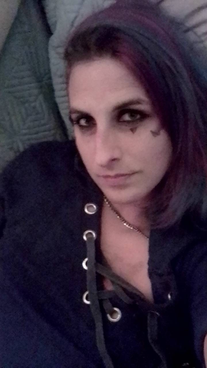 34[T4A] on point with makeup! | Scrolller