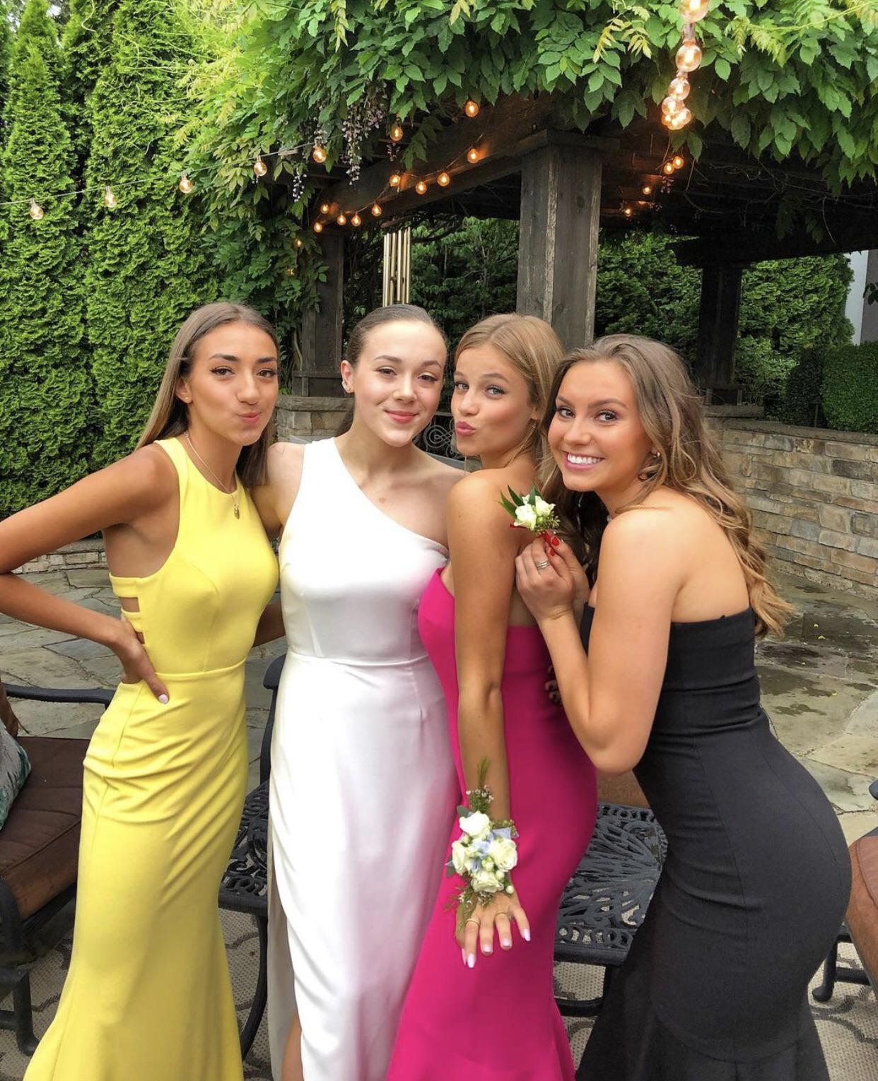 [4] cuties | Scrolller