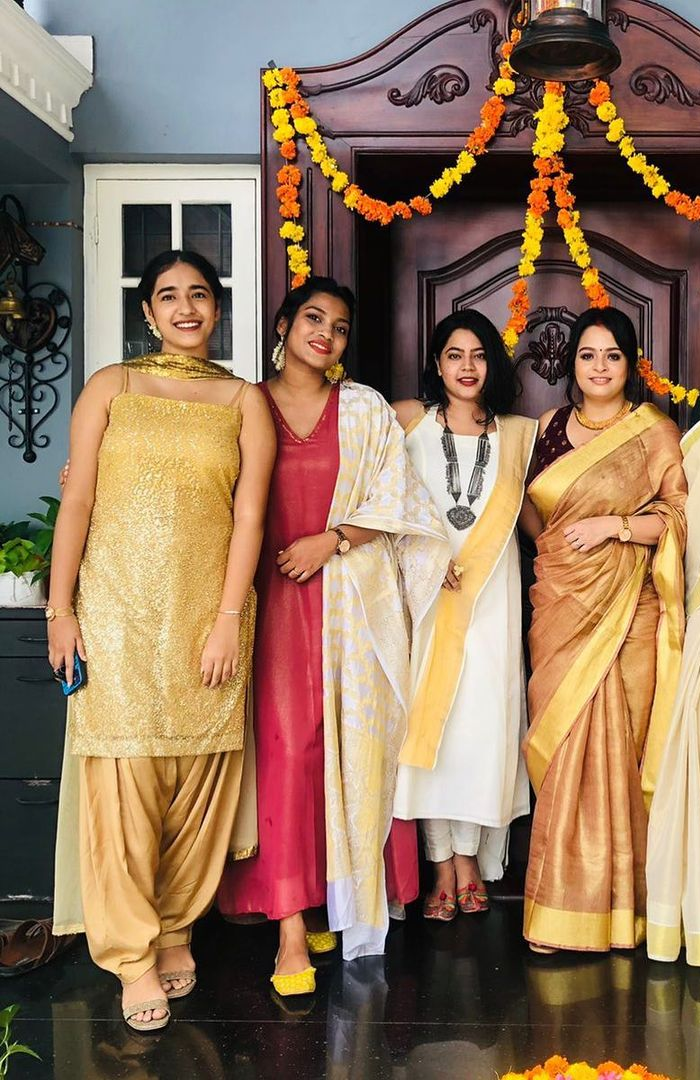 [4] Indian babes | Scrolller