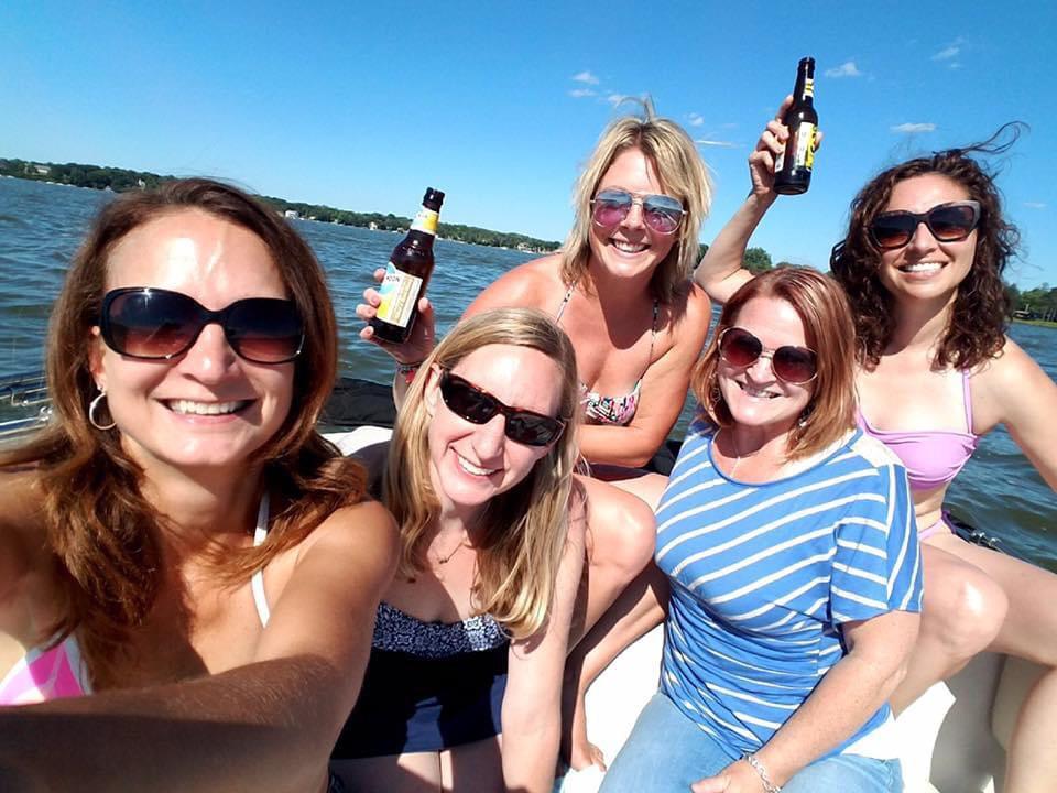 [5] Boat, beer, bikinis | Scrolller