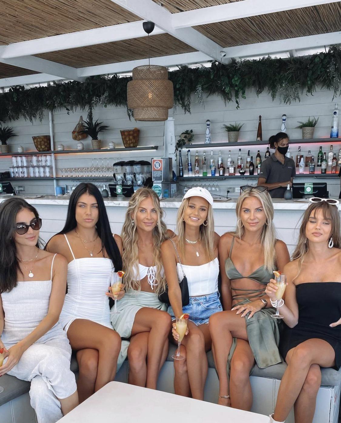 [6] brunch squad | Scrolller