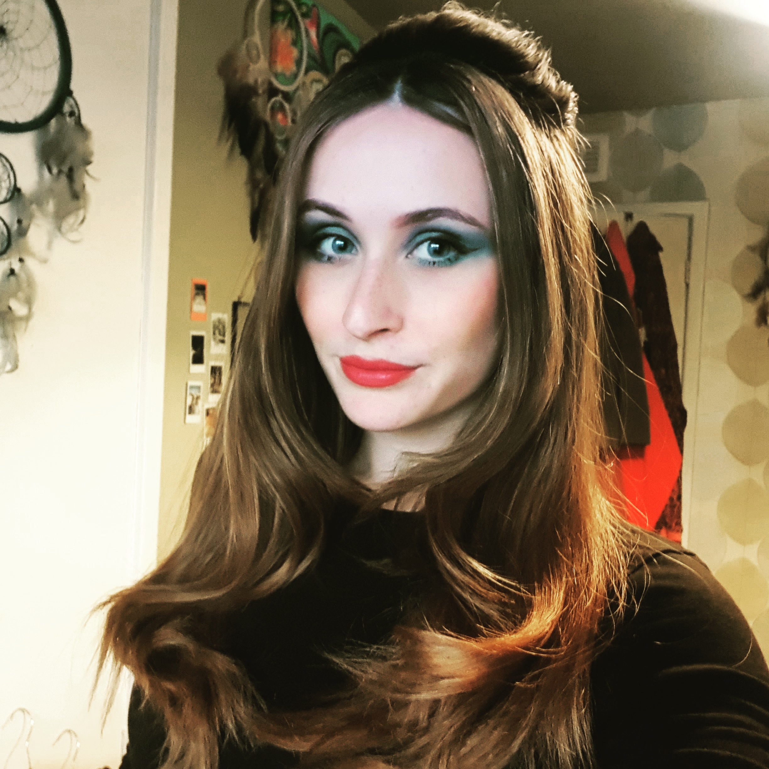 60s vibe makeup | Scrolller