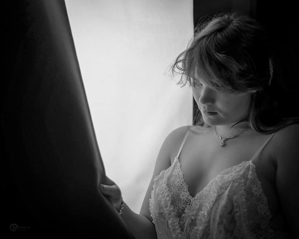 A Beautiful B&W | Scrolller