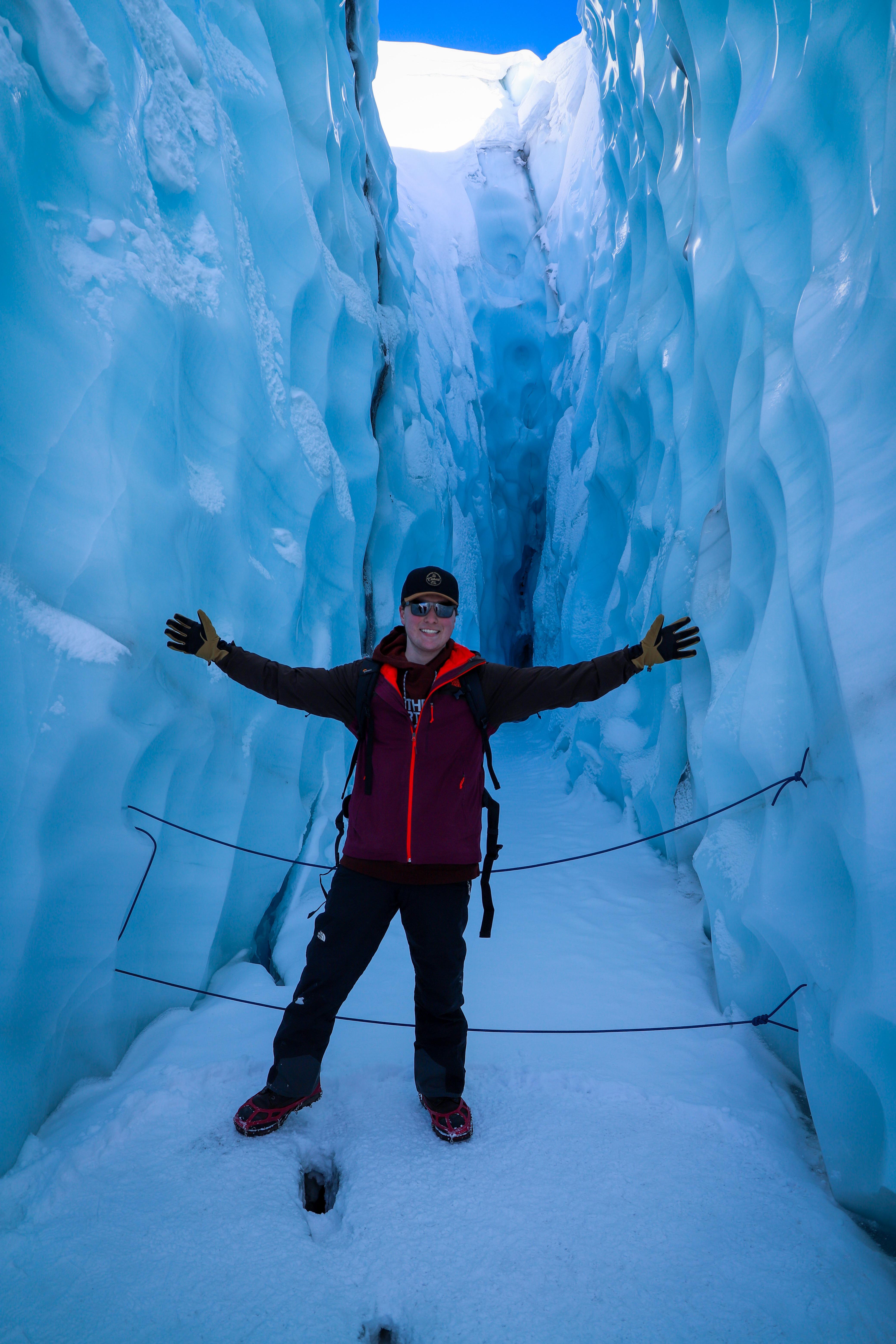 A boi in the ice | Scrolller