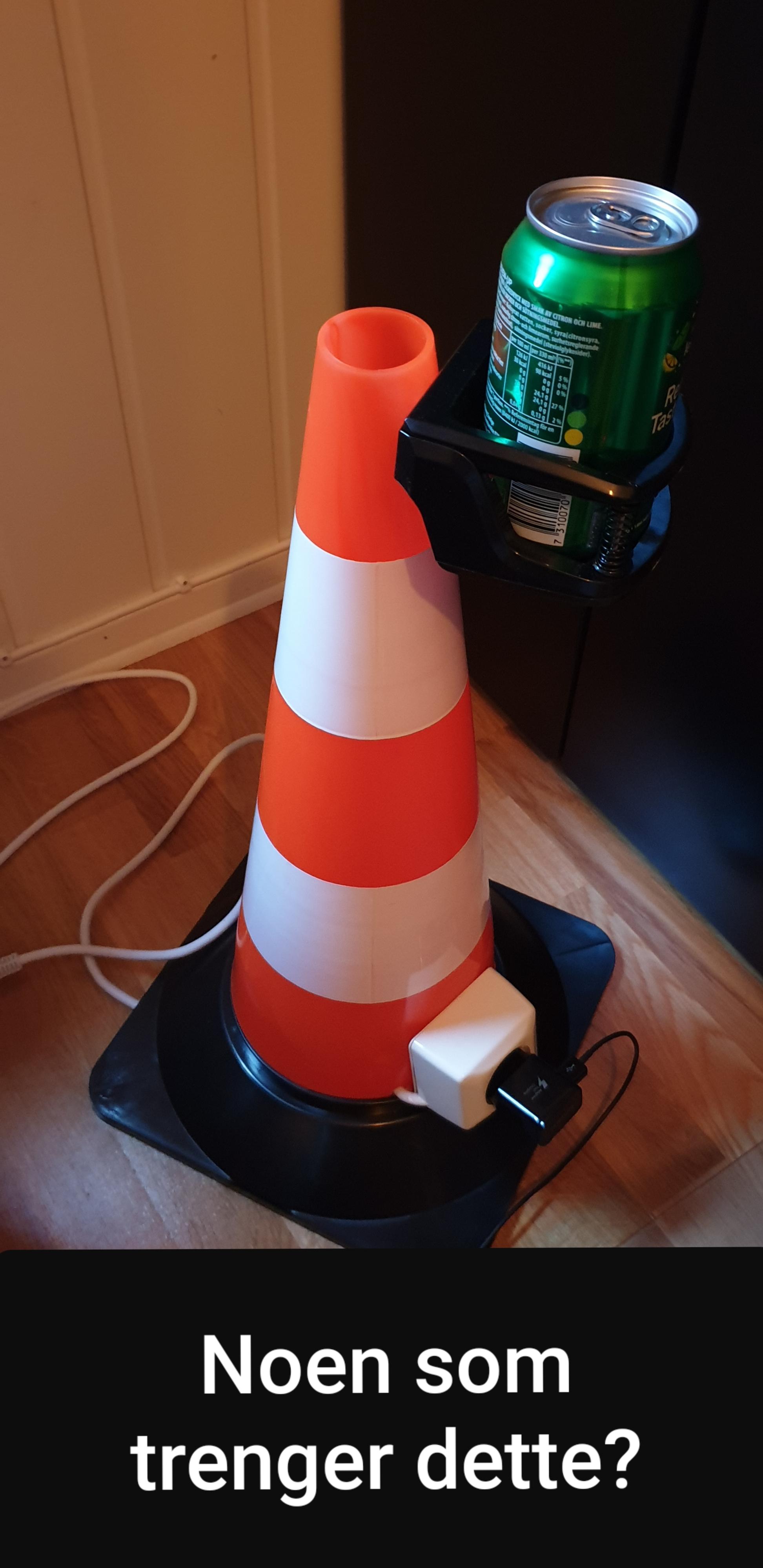 A cone with built in cup holder and socket, because why not 🤷‍♂️ | Scrolller