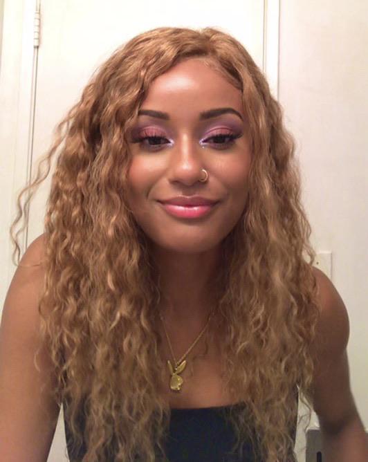 A drunk selfie where I don’t look like a mess 😂💖 | Scrolller