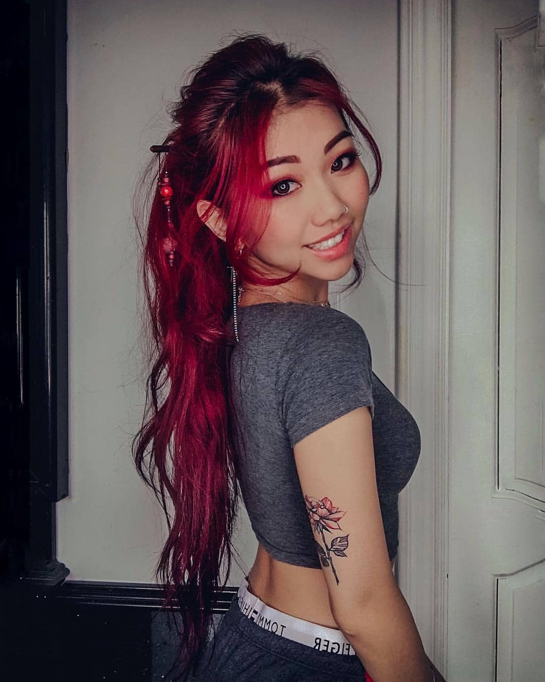 A little ink and a cute smile | Scrolller