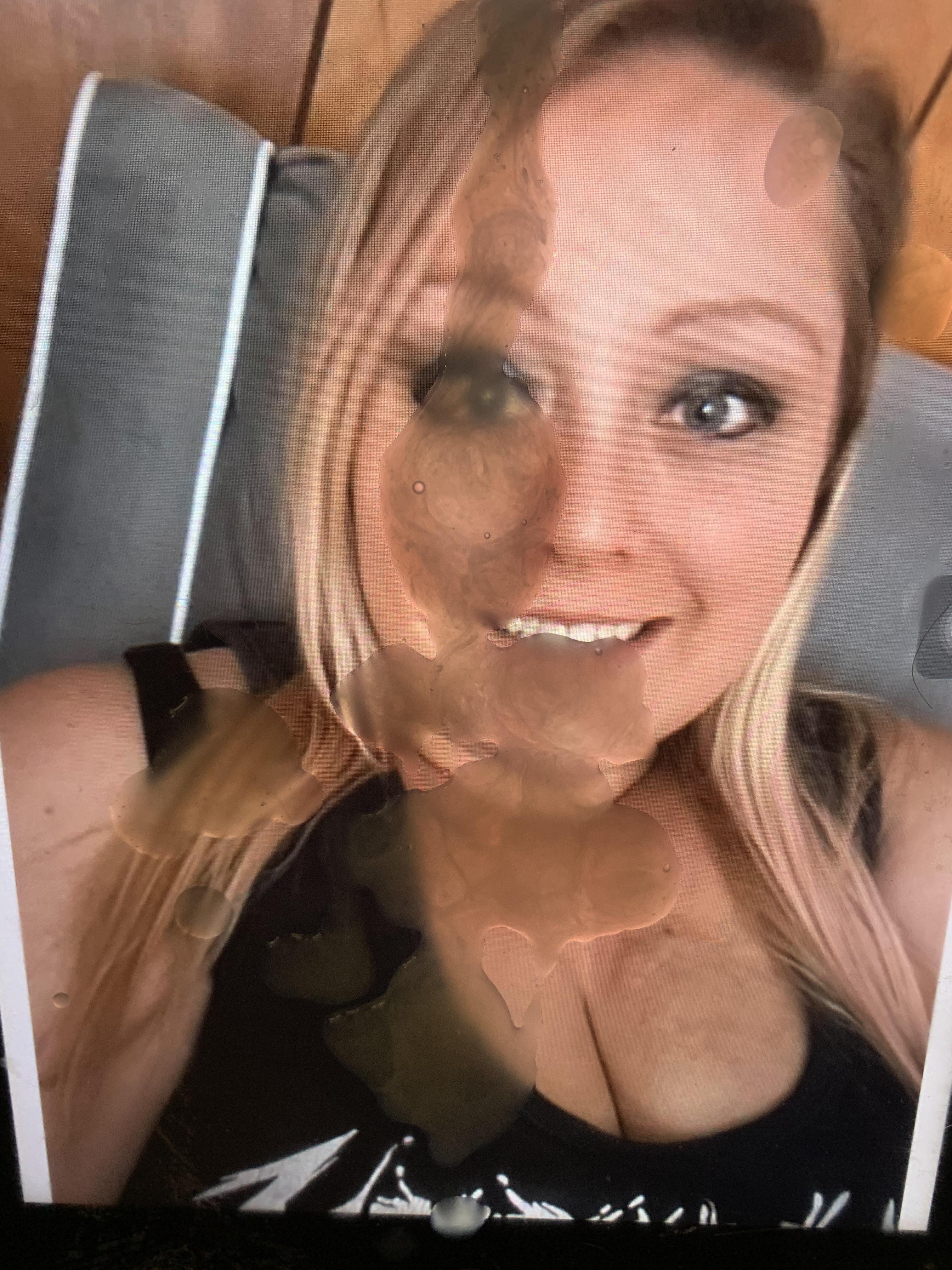 A nice load for this hot mom | Scrolller