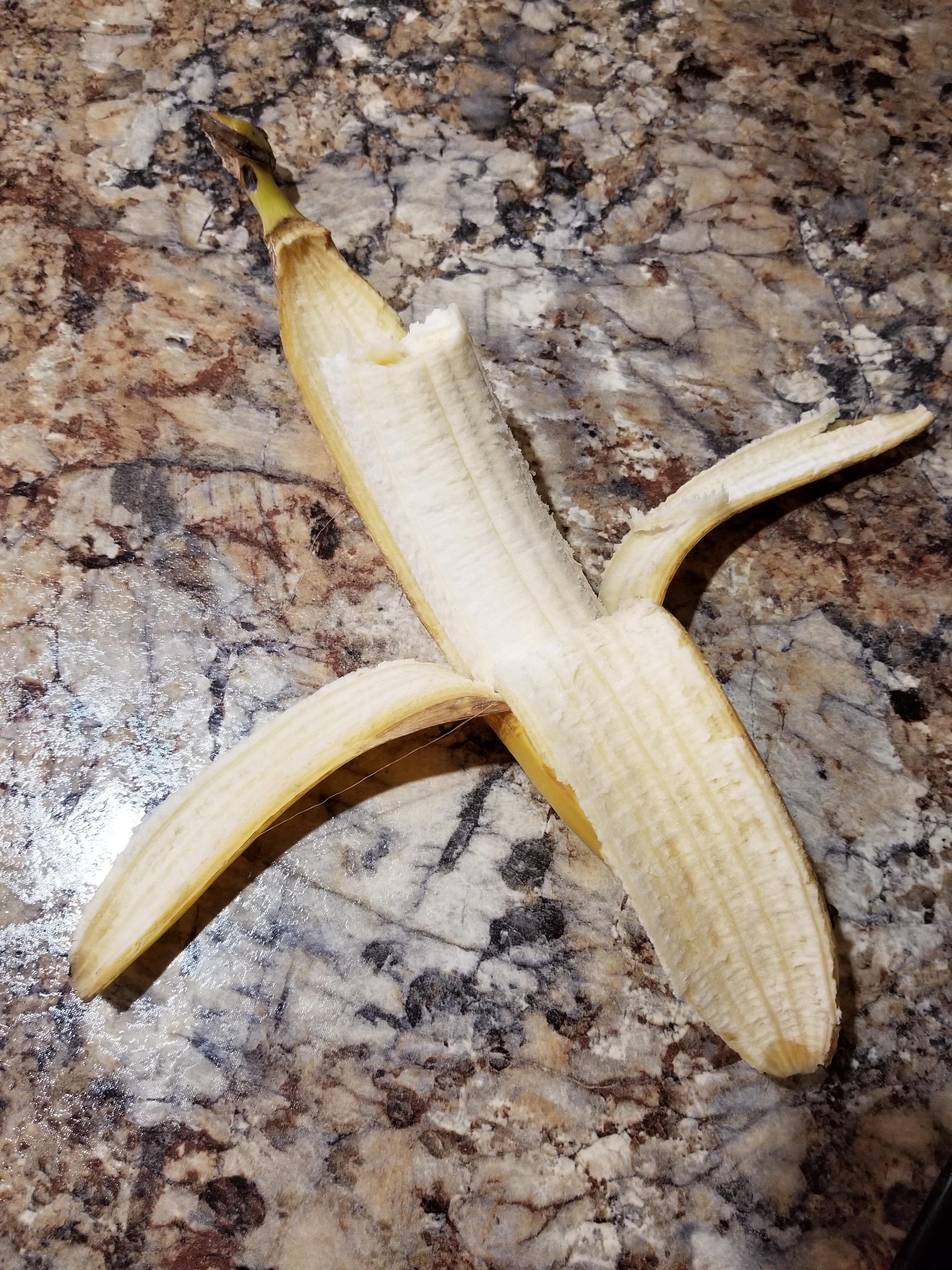 A photogenic banana | Scrolller