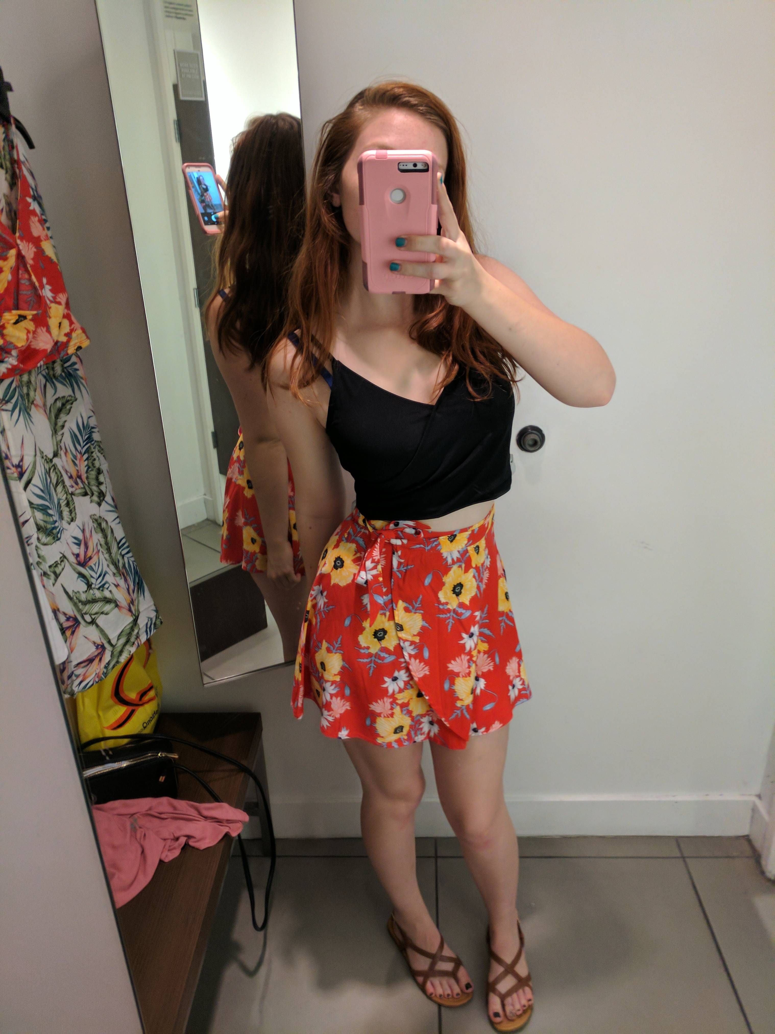 A pop if colour | Scrolller